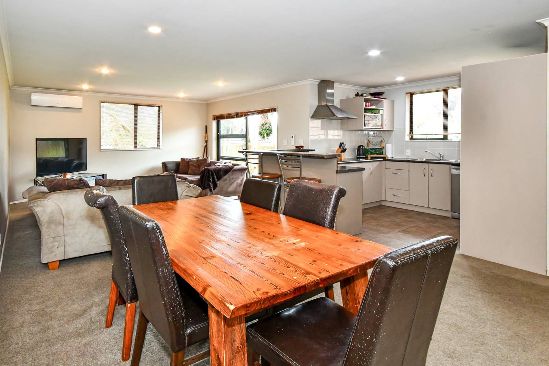 181 Keri Vista Rise Papakura - House for Sale - LJ Hooker