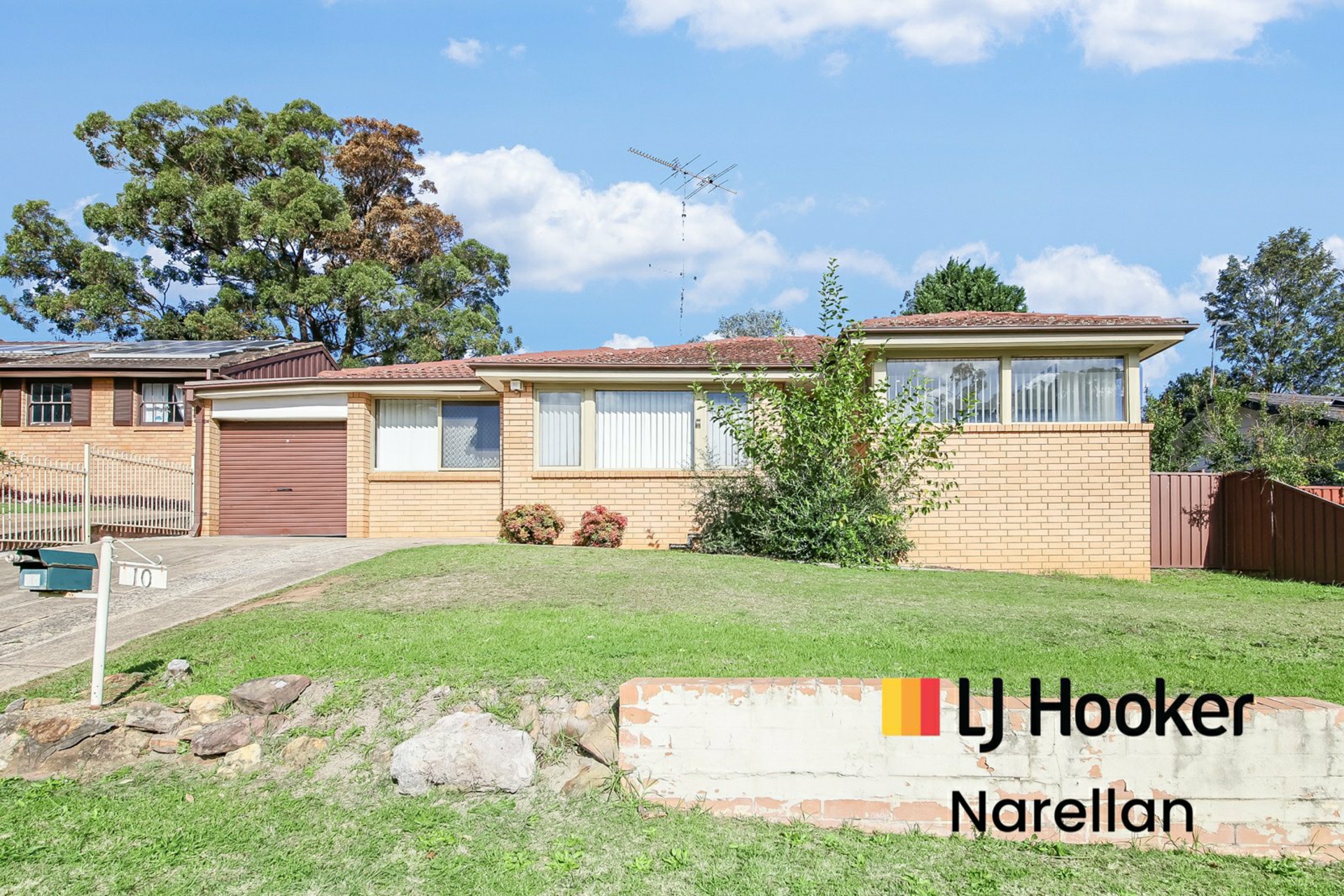 10 Peggotty Avenue Ambarvale NSW - House for Sale - LJ Hooker
