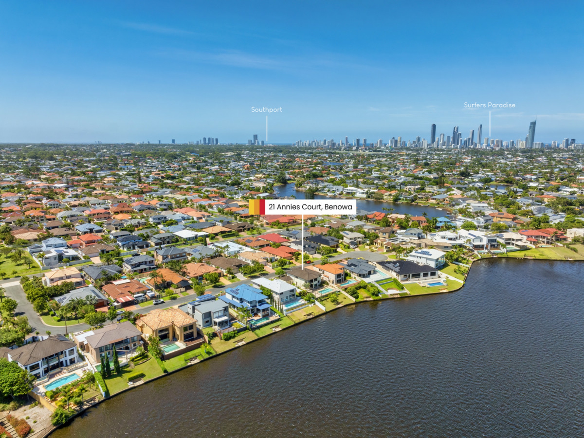 21 Annies Court Benowa Waters QLD - Property Details - LJ Hooker
