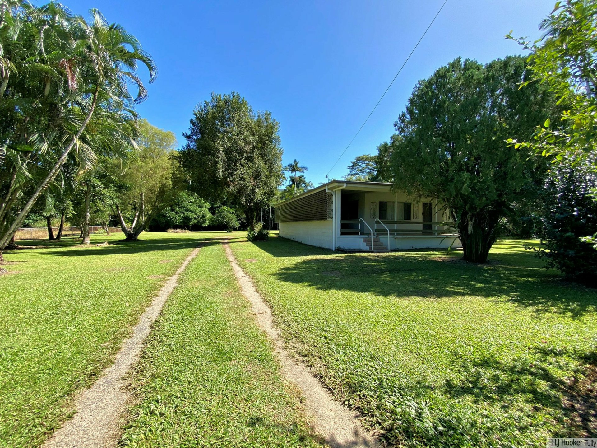 2 Riley Street Tully QLD - Property Details - LJ Hooker