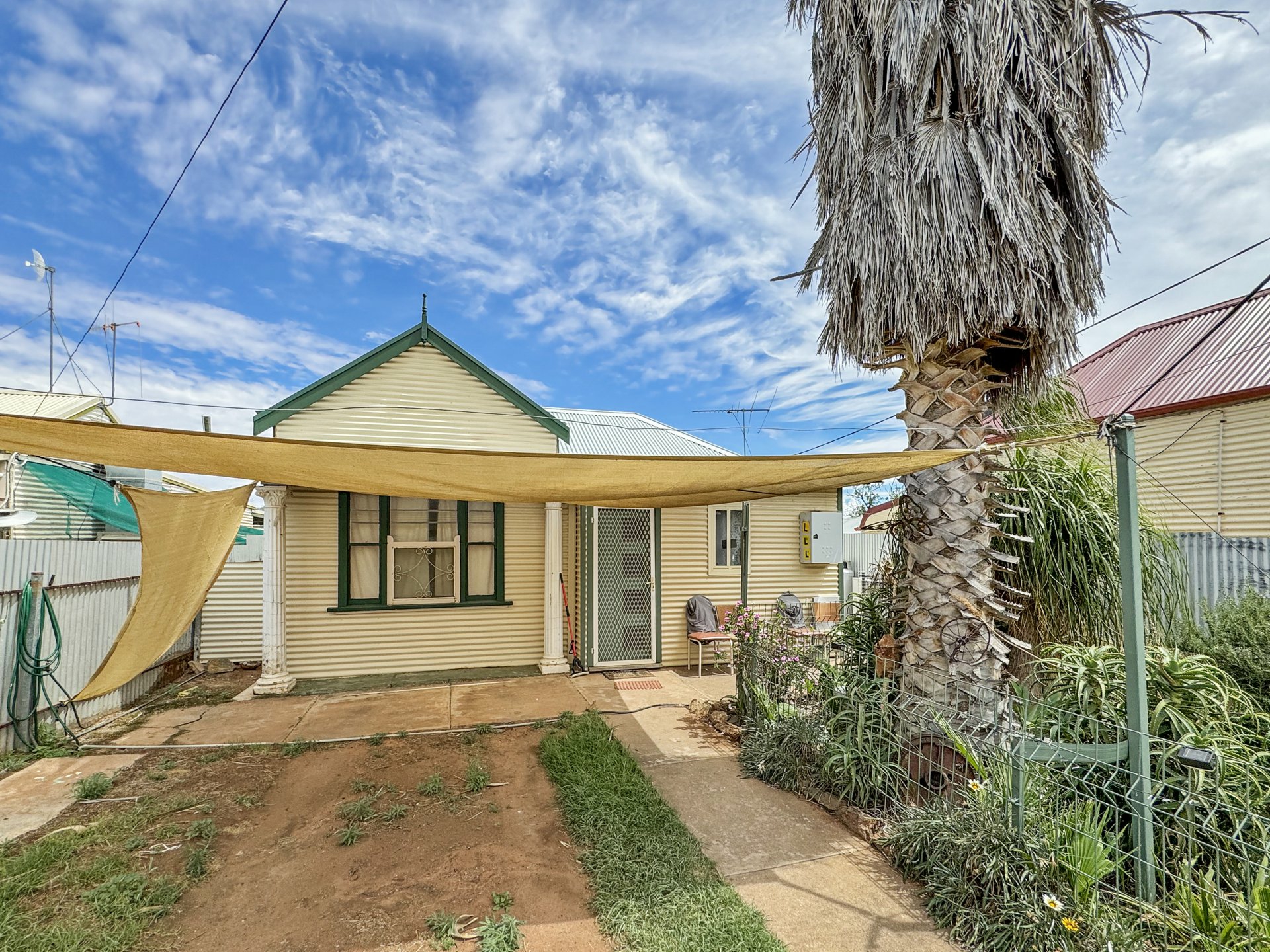 574 Wolfram Street Broken Hill NSW - Property Details - LJ Hooker