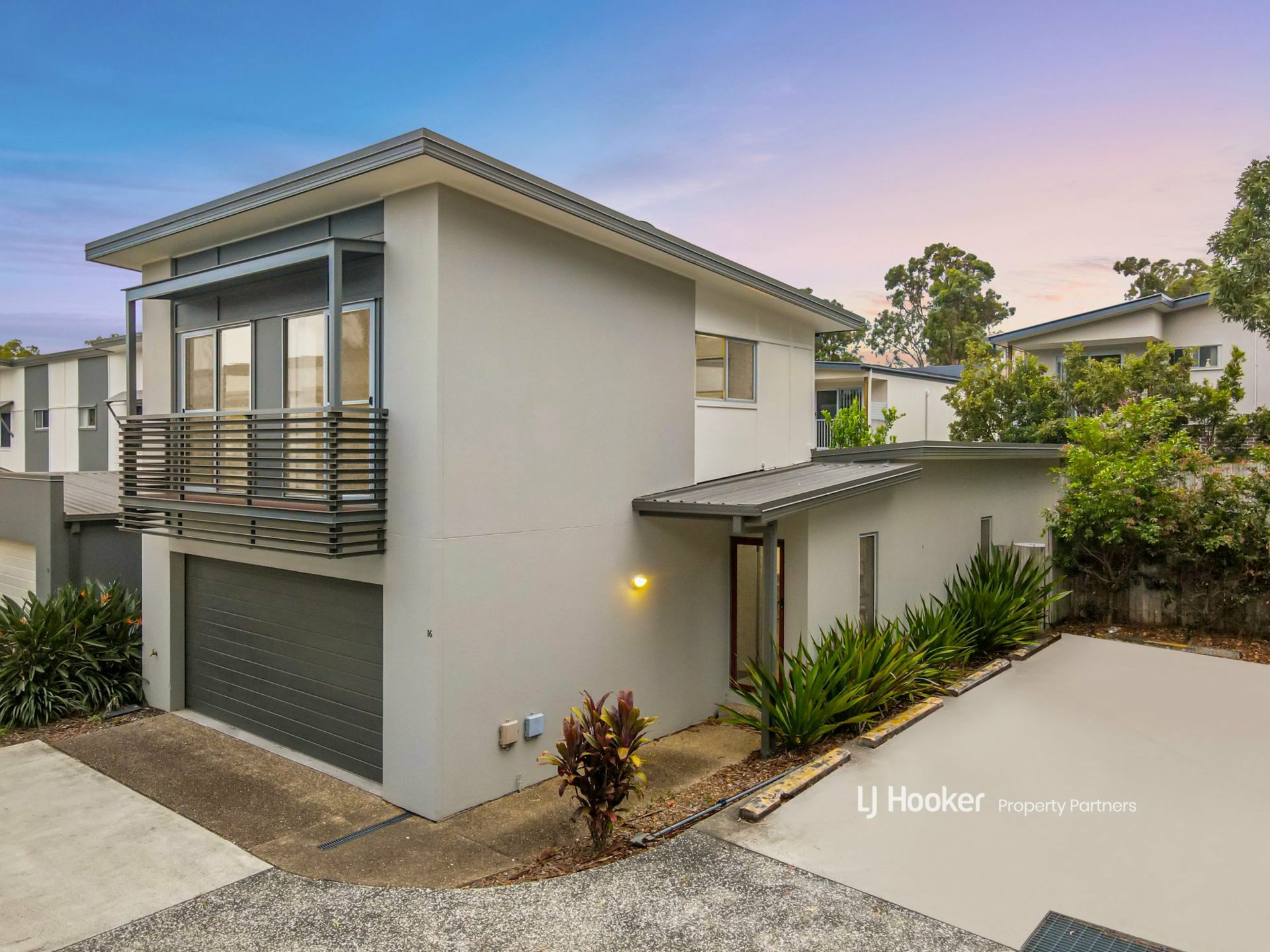 16/2 Diamantina Street Calamvale QLD - Townhouse for Sale - LJ Hooker