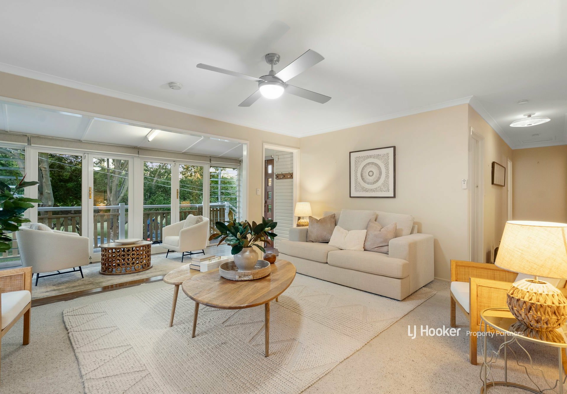 14 Hope Street Norman Park QLD - Property Details - LJ Hooker