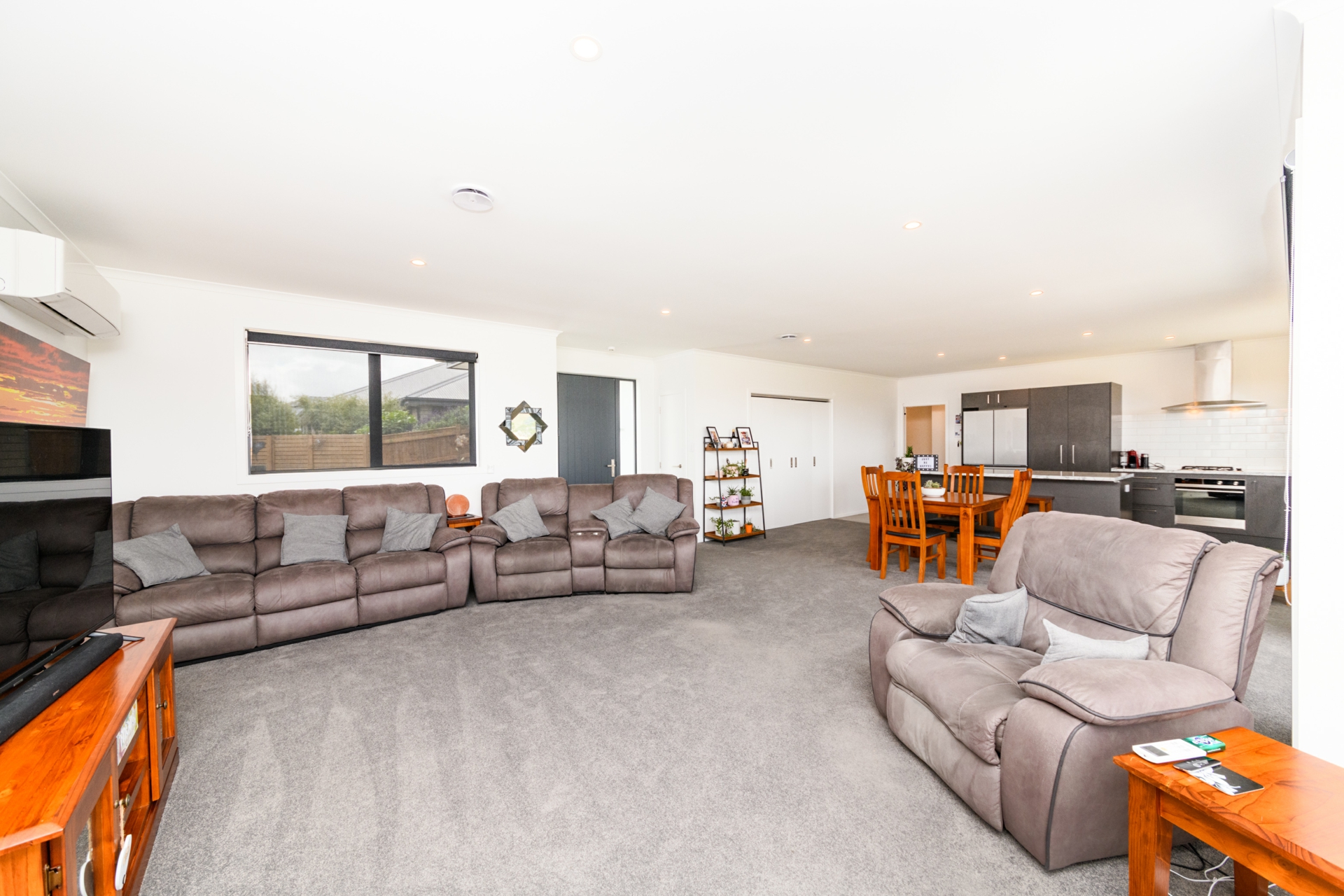 26 Varsity Heights Fitzherbert - Property Details - LJ Hooker