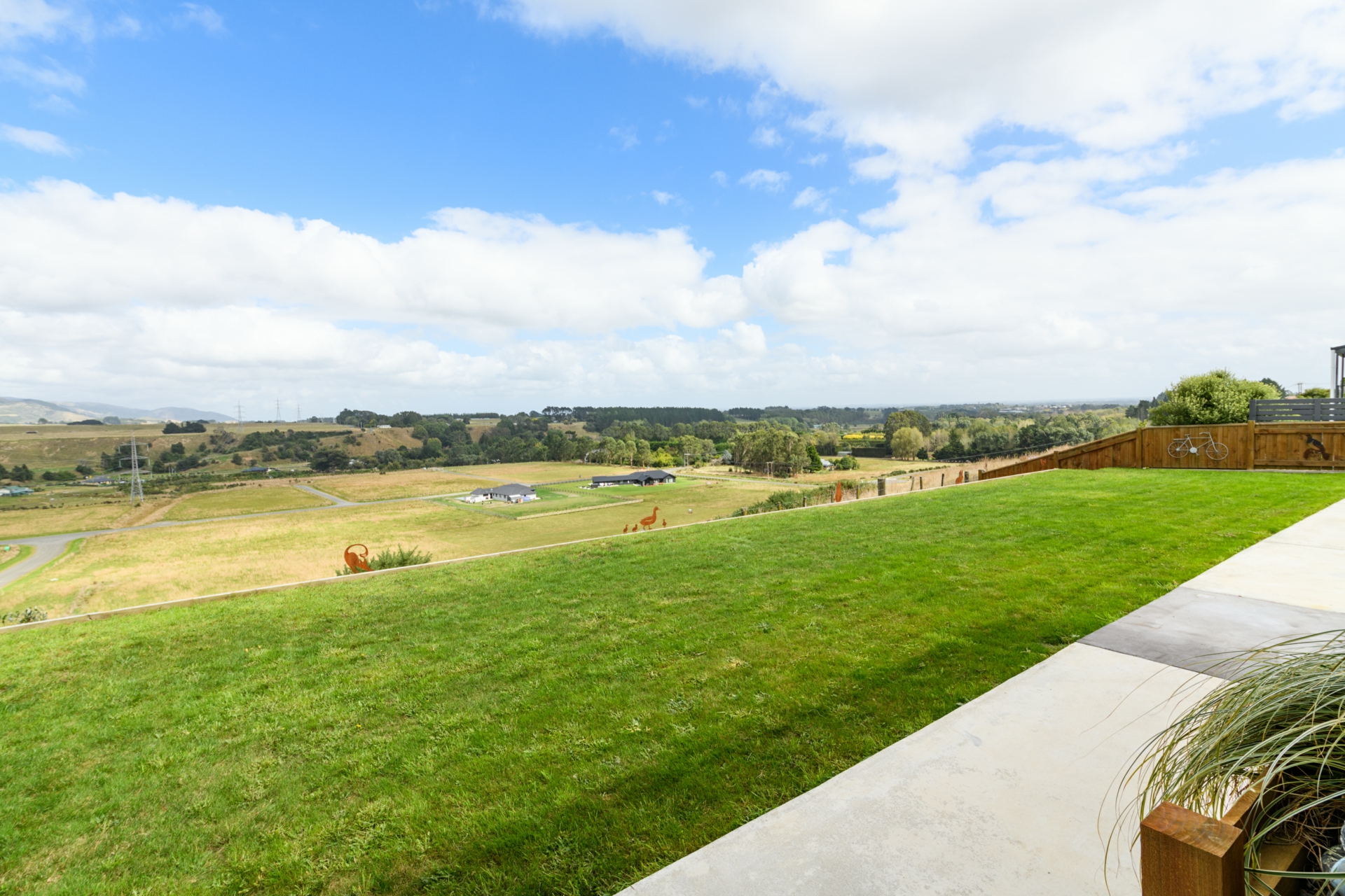 26 Varsity Heights Fitzherbert - Property Details - LJ Hooker