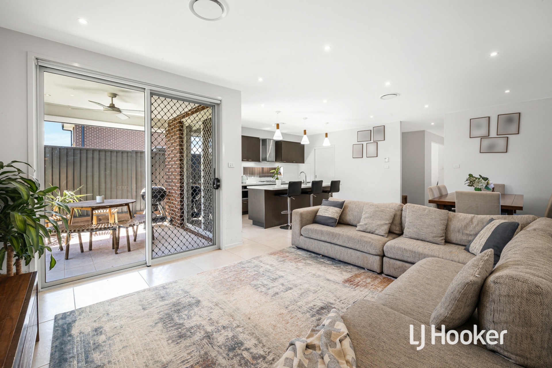 53 Foxall Street (Riverstone) Grantham Farm NSW - House for Sale - LJ ...