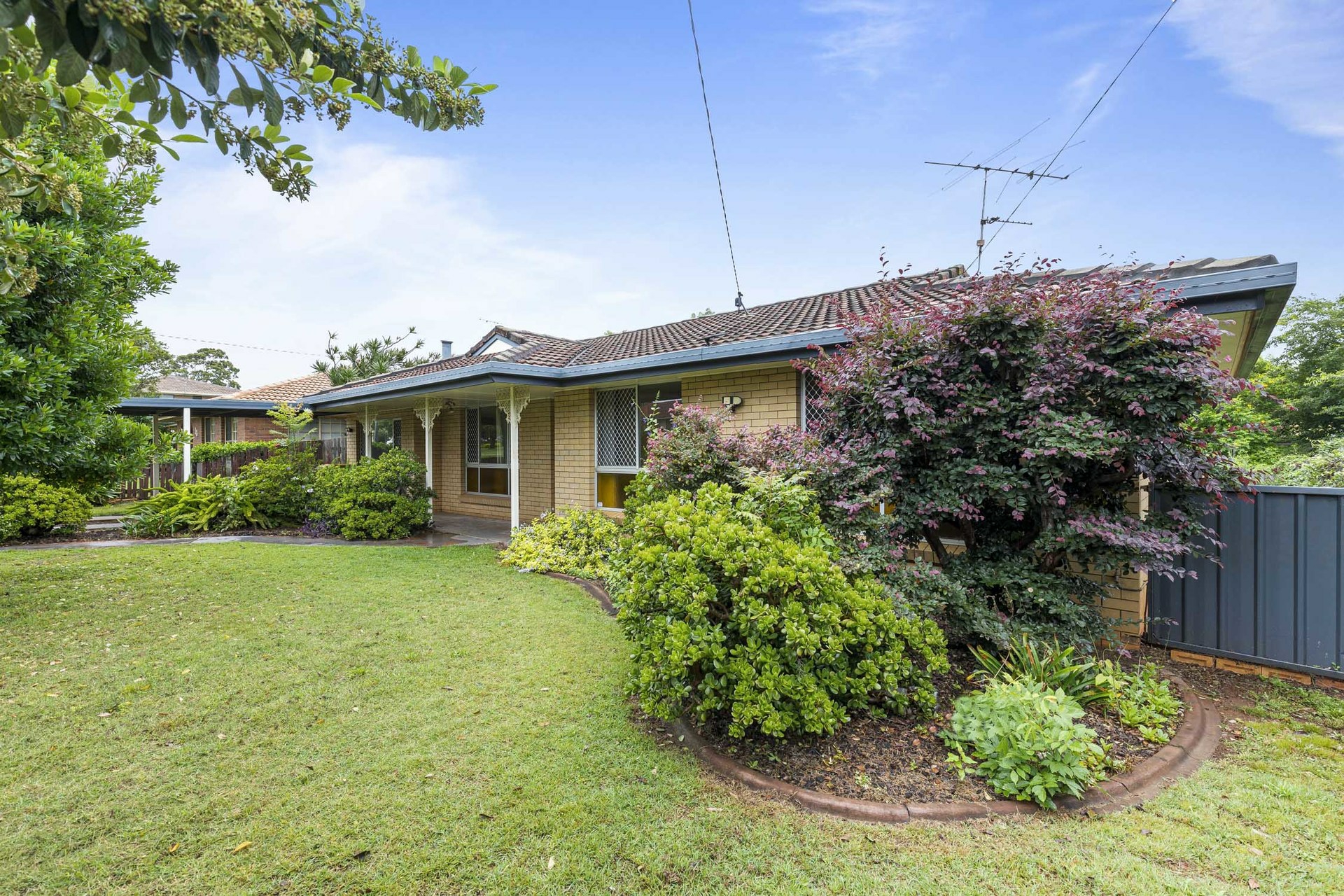 11 Arabian Street Harristown QLD - Property Details - LJ Hooker