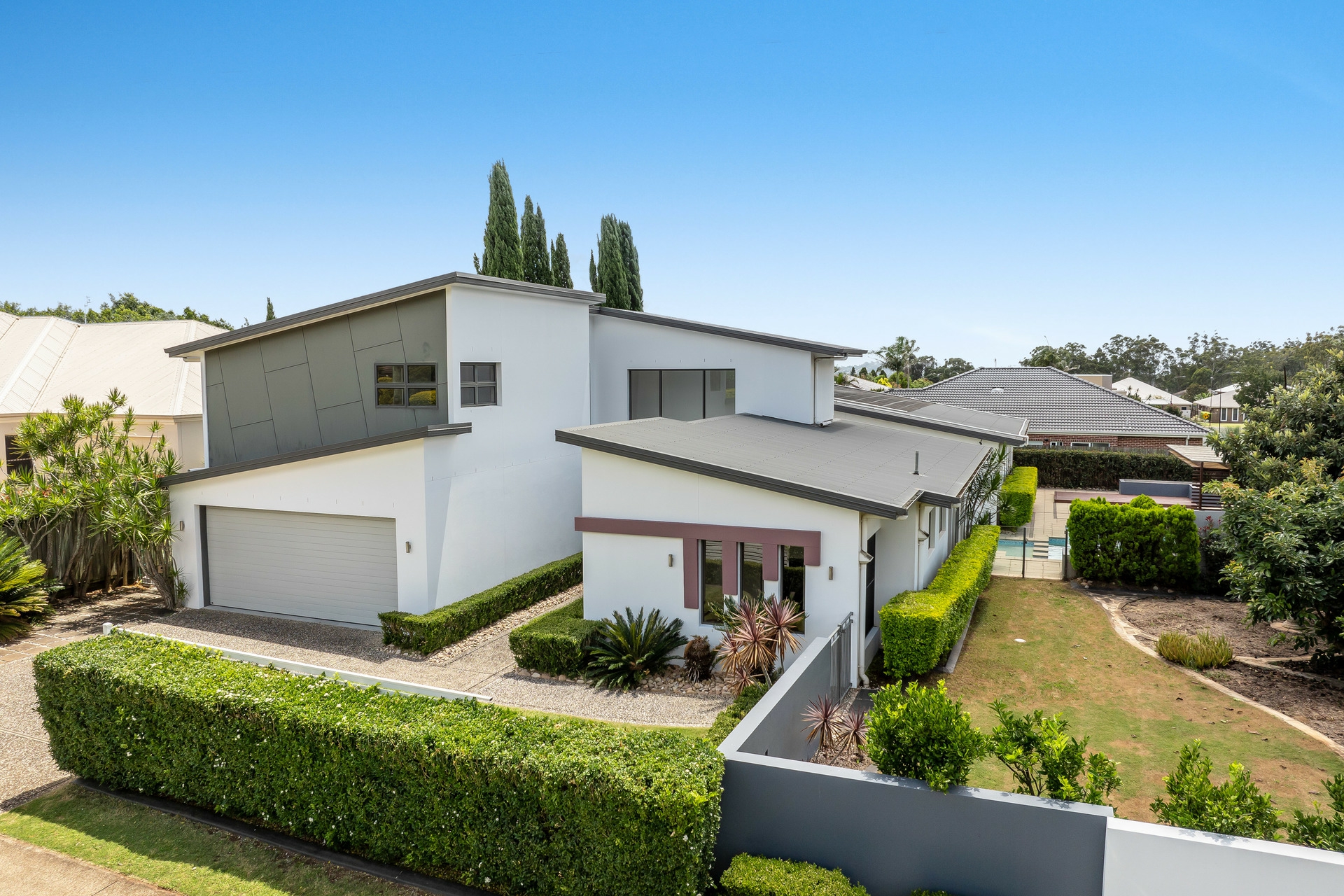 97 Spring Street Middle Ridge QLD - Property Details - LJ Hooker