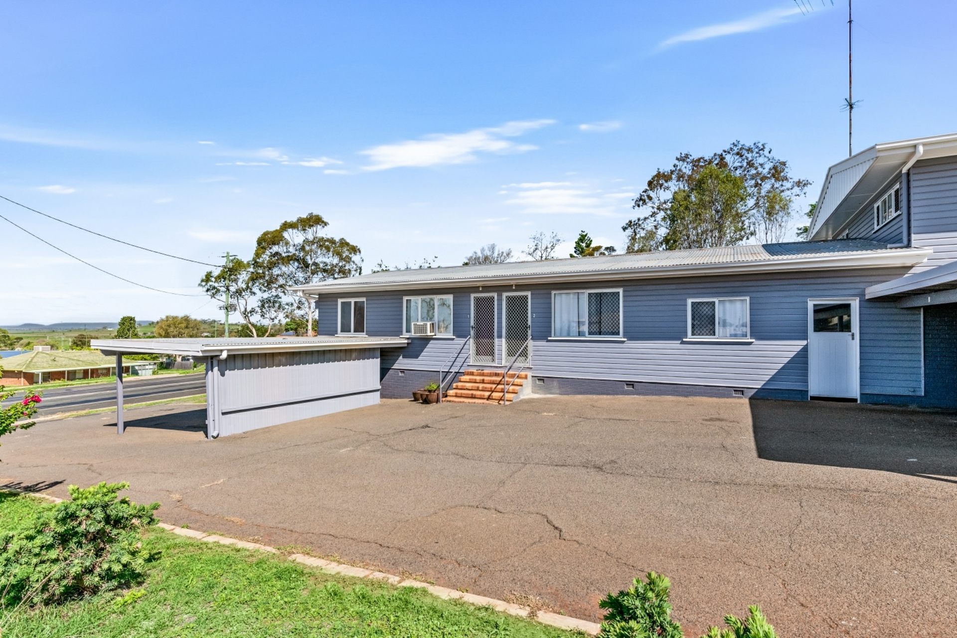 2/36 Toowoomba Road Oakey QLD - Property Details - LJ Hooker