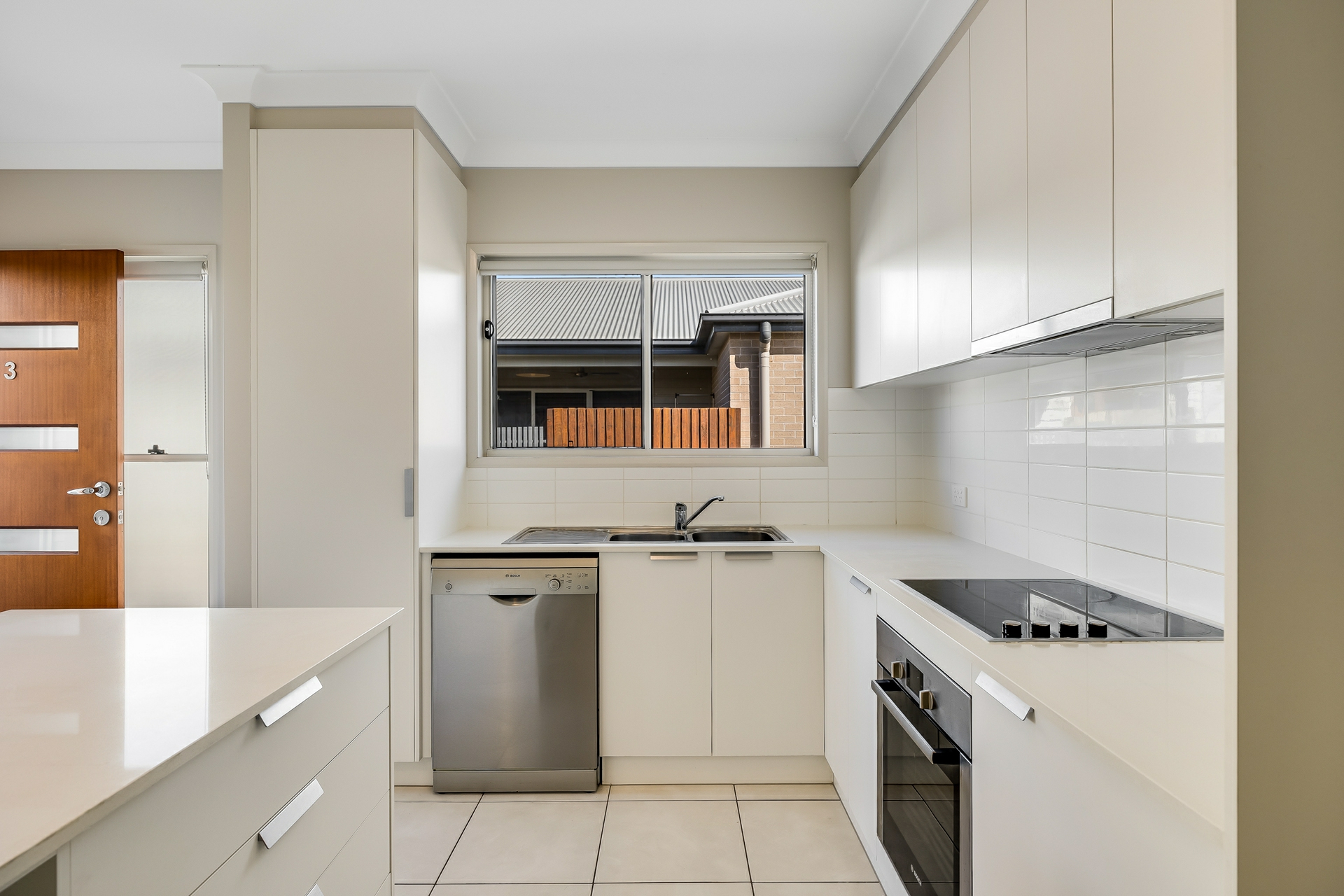 3/436 Hume Street Middle Ridge QLD - Unit for Rent - LJ Hooker