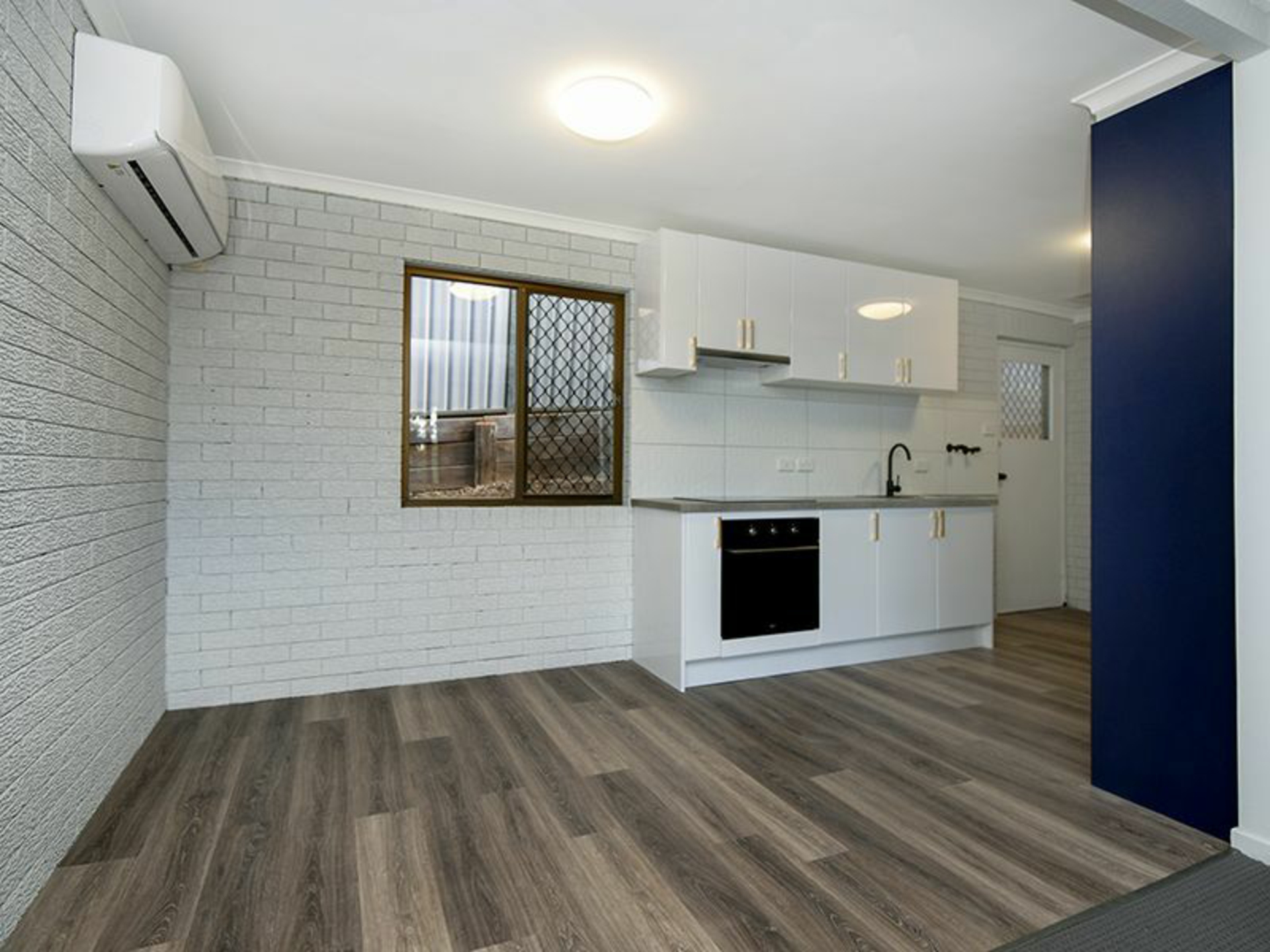 2/266 West Street Kearneys Spring QLD - Unit for Rent - LJ Hooker