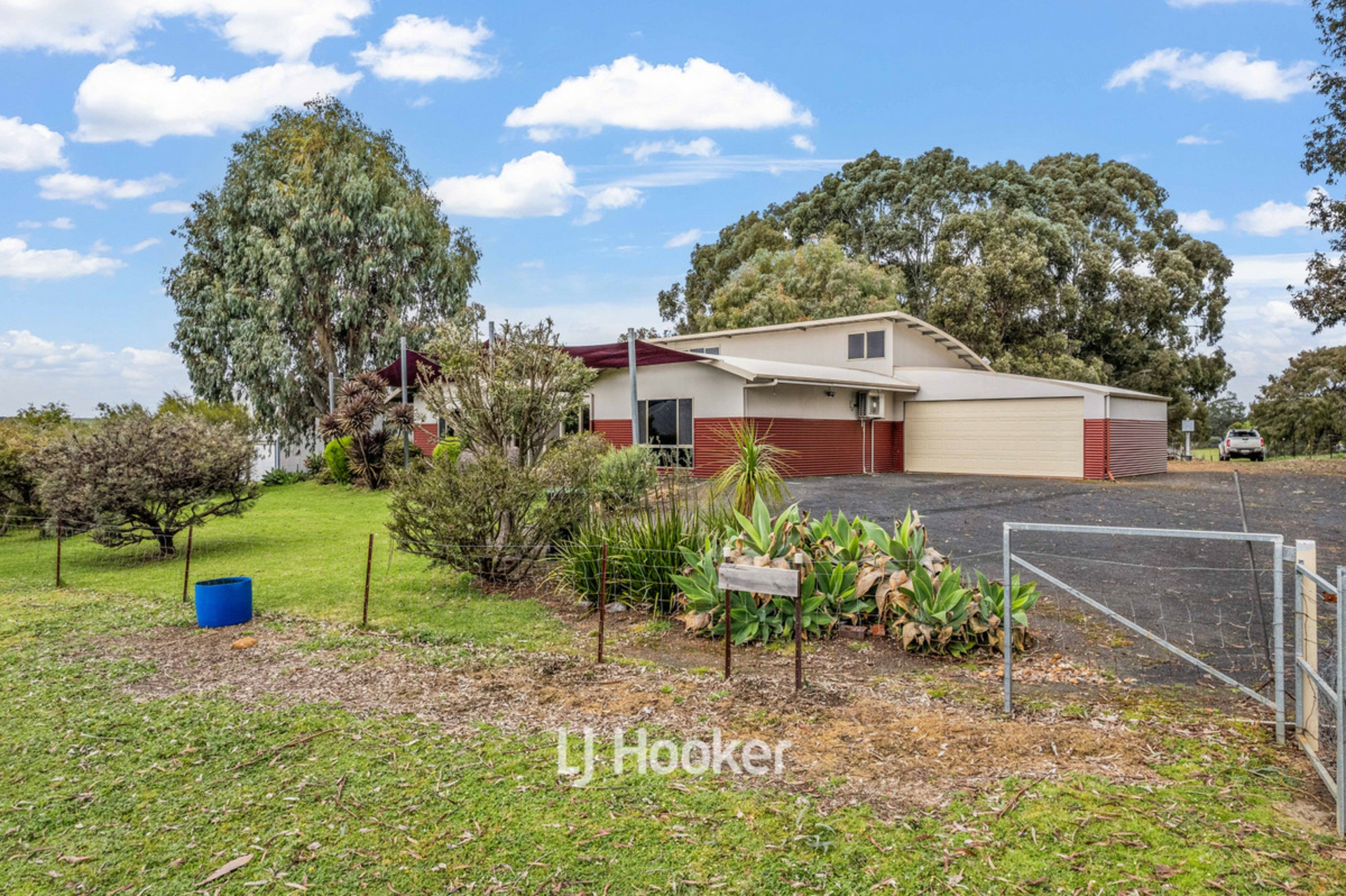 85 Booth Street Collie WA - Property Details - LJ Hooker