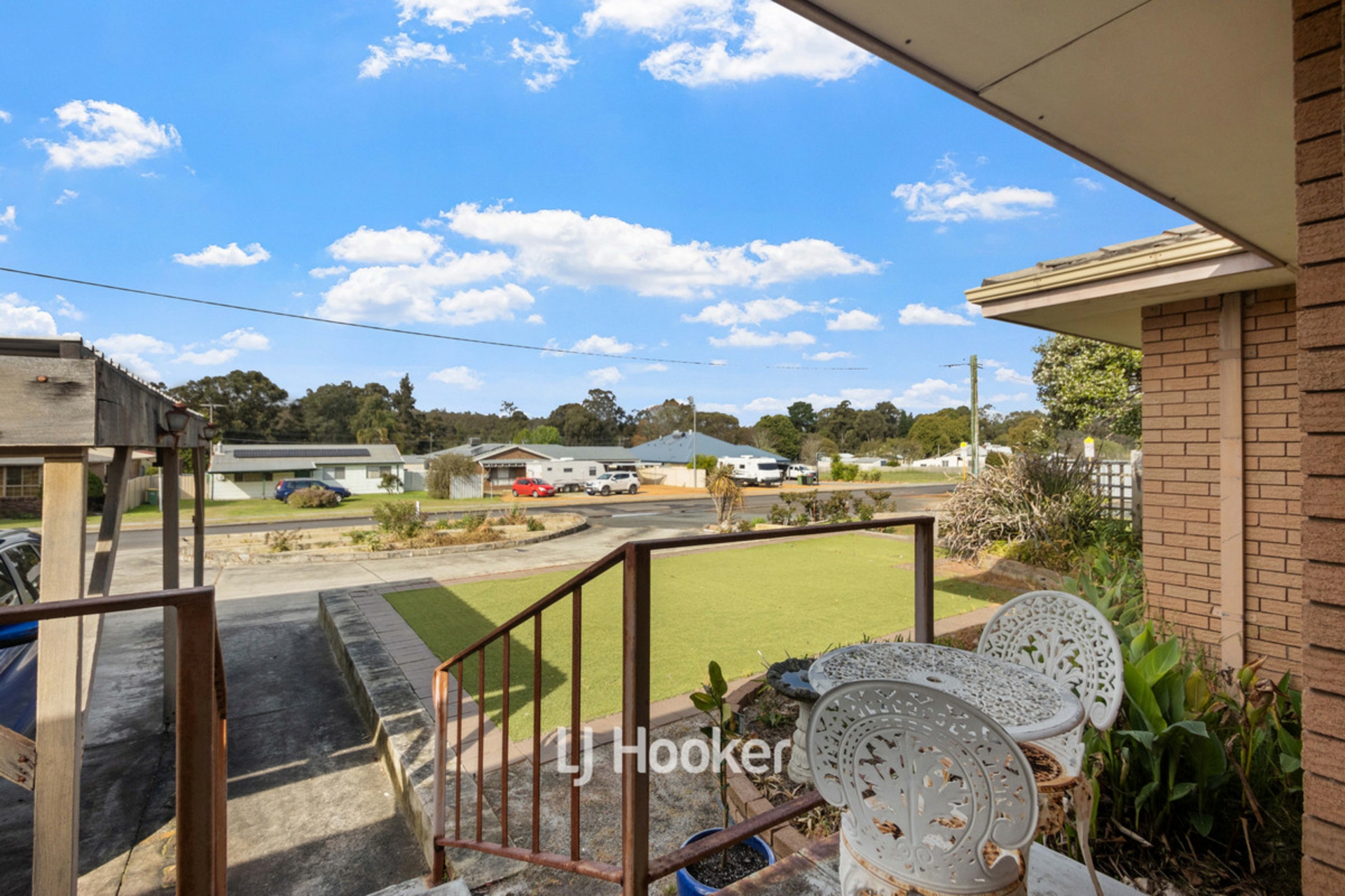 6 Cameron Street Allanson WA - Property Details - LJ Hooker
