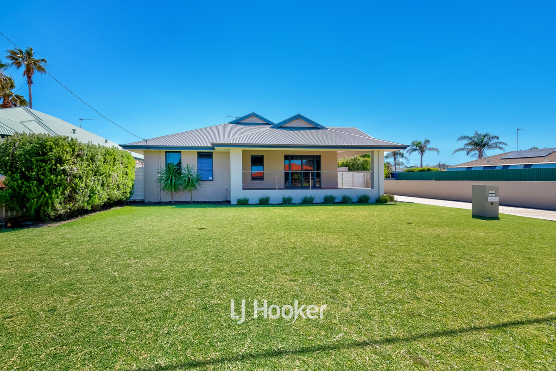 14 Cornell Crescent South Bunbury WA - House for Sale - LJ Hooker