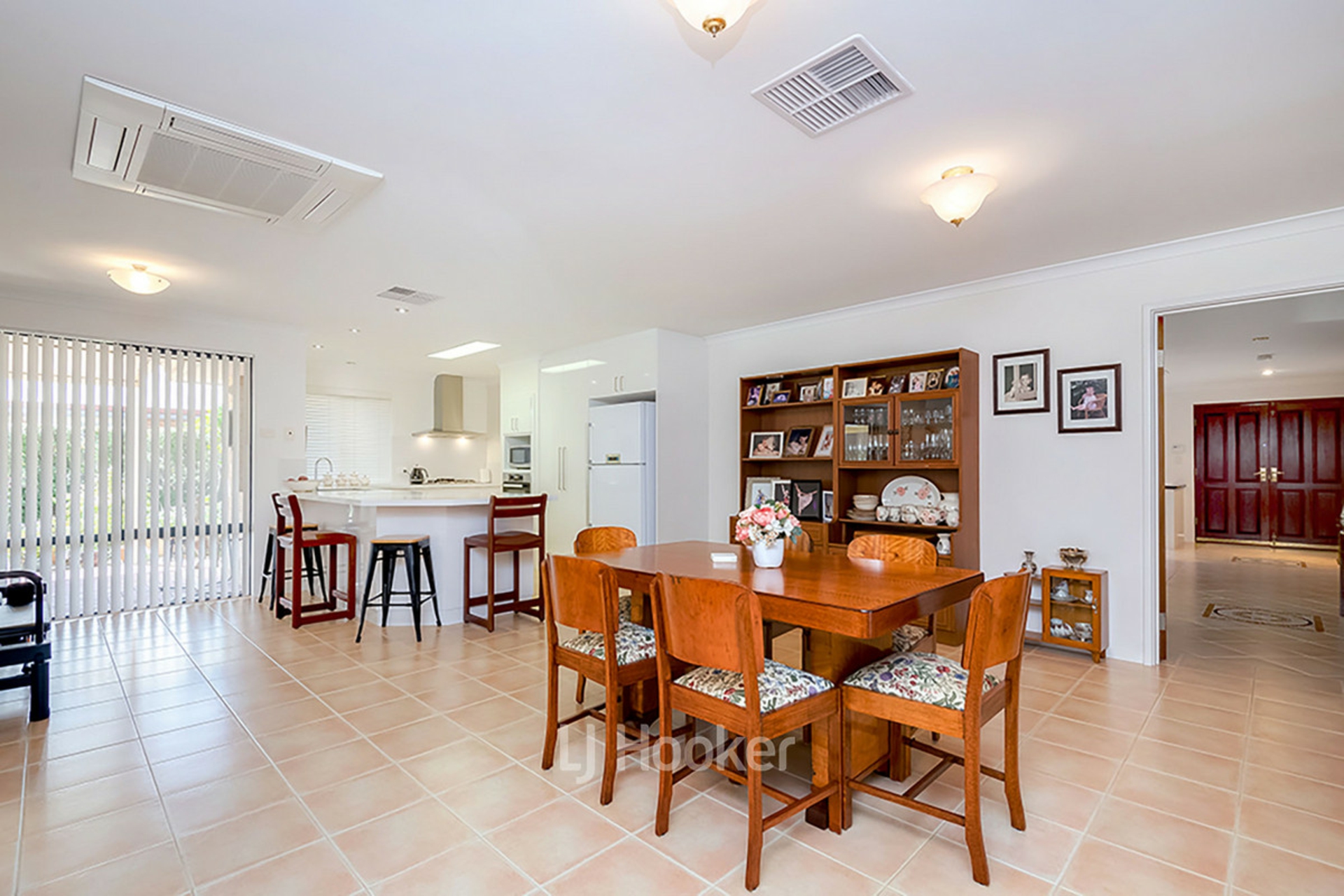47 Braidwood Drive Australind WA - Property Details - LJ Hooker