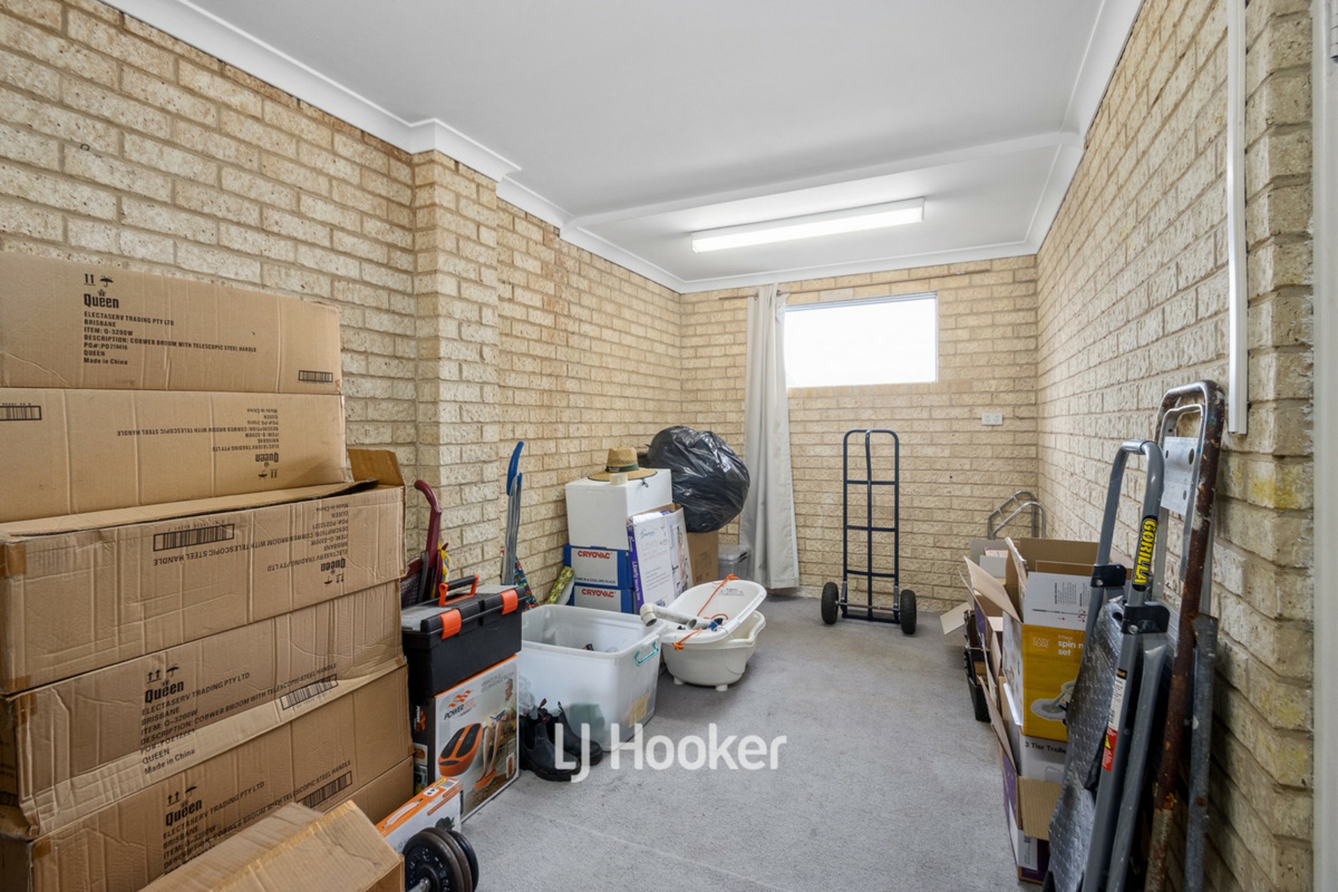7 Crocker Place Australind WA - Property Details - LJ Hooker