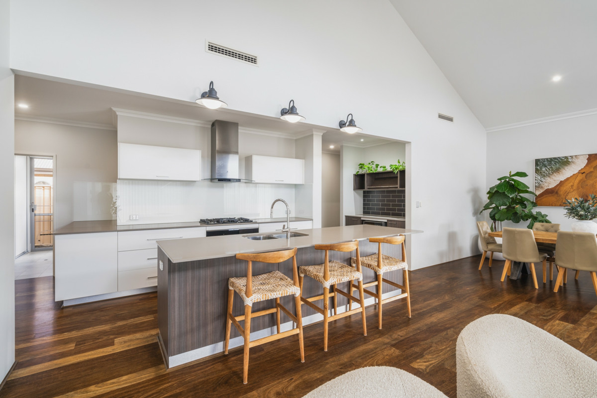 25 Cherry Hills Circle Dunsborough WA - House for Sale - LJ Hooker