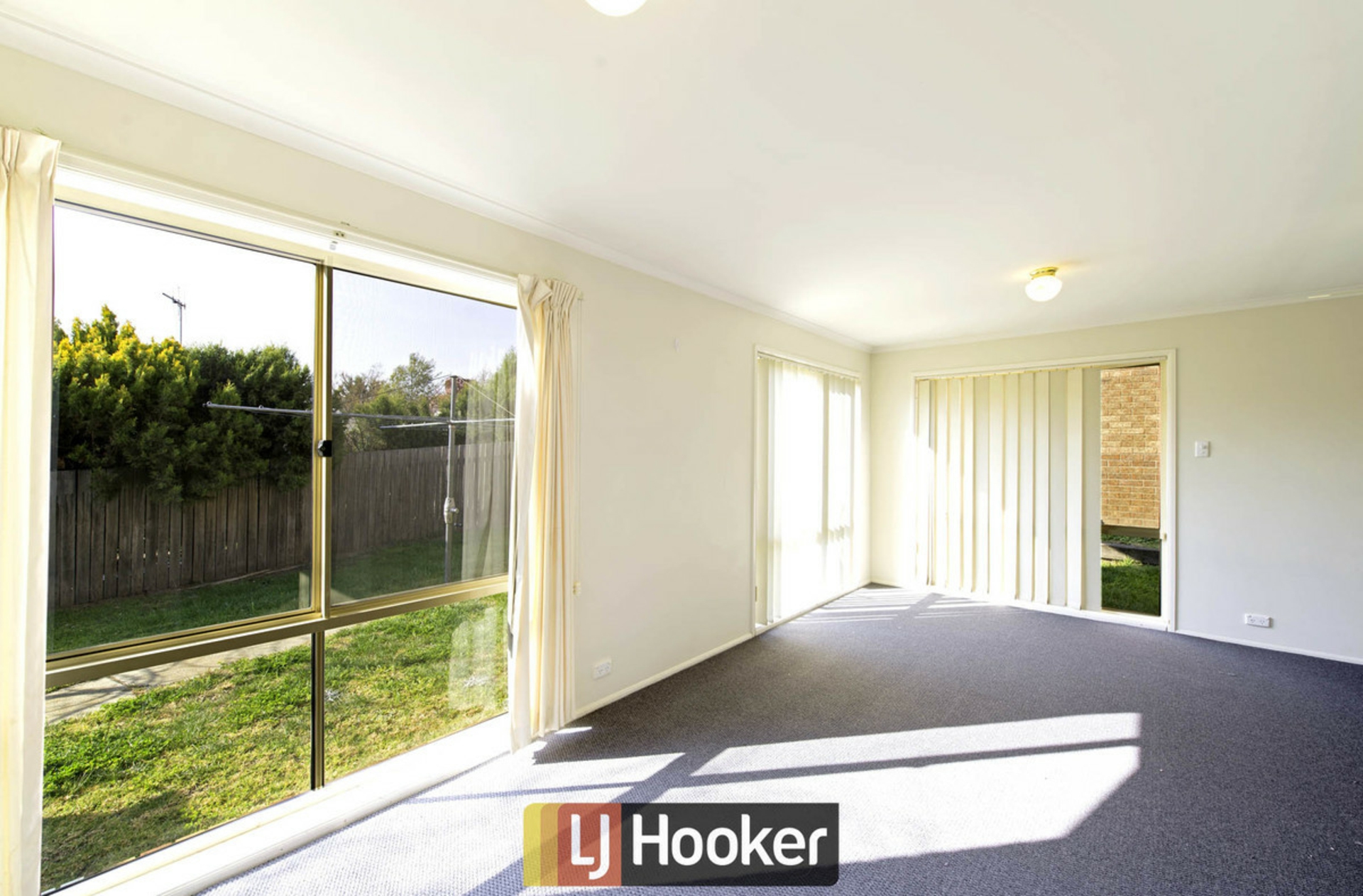 14 Hughes Crescent Ngunnawal ACT - Property Details - LJ Hooker