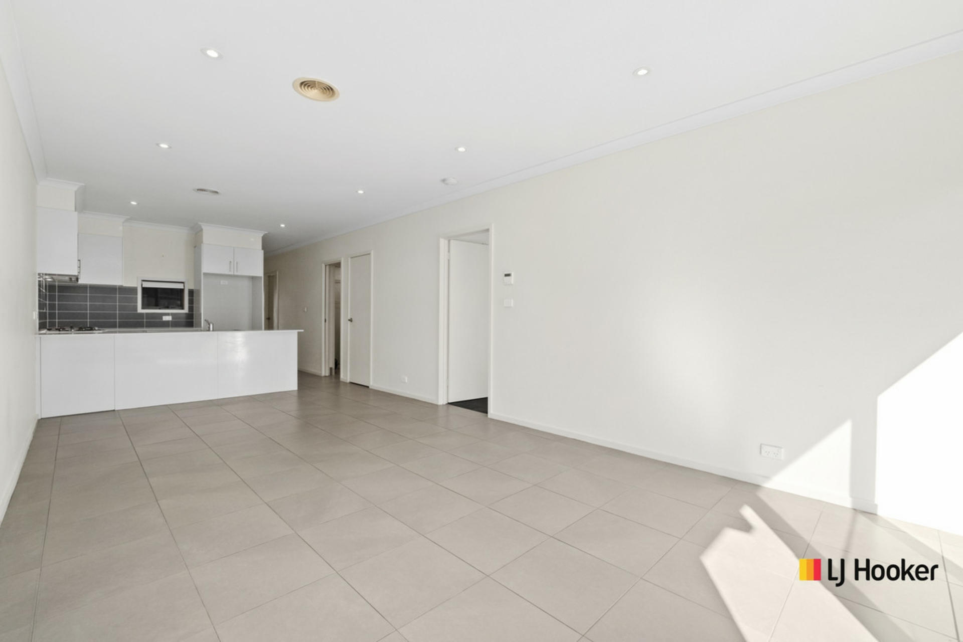 75 Rockwood Street Casey ACT - House for Rent - LJ Hooker