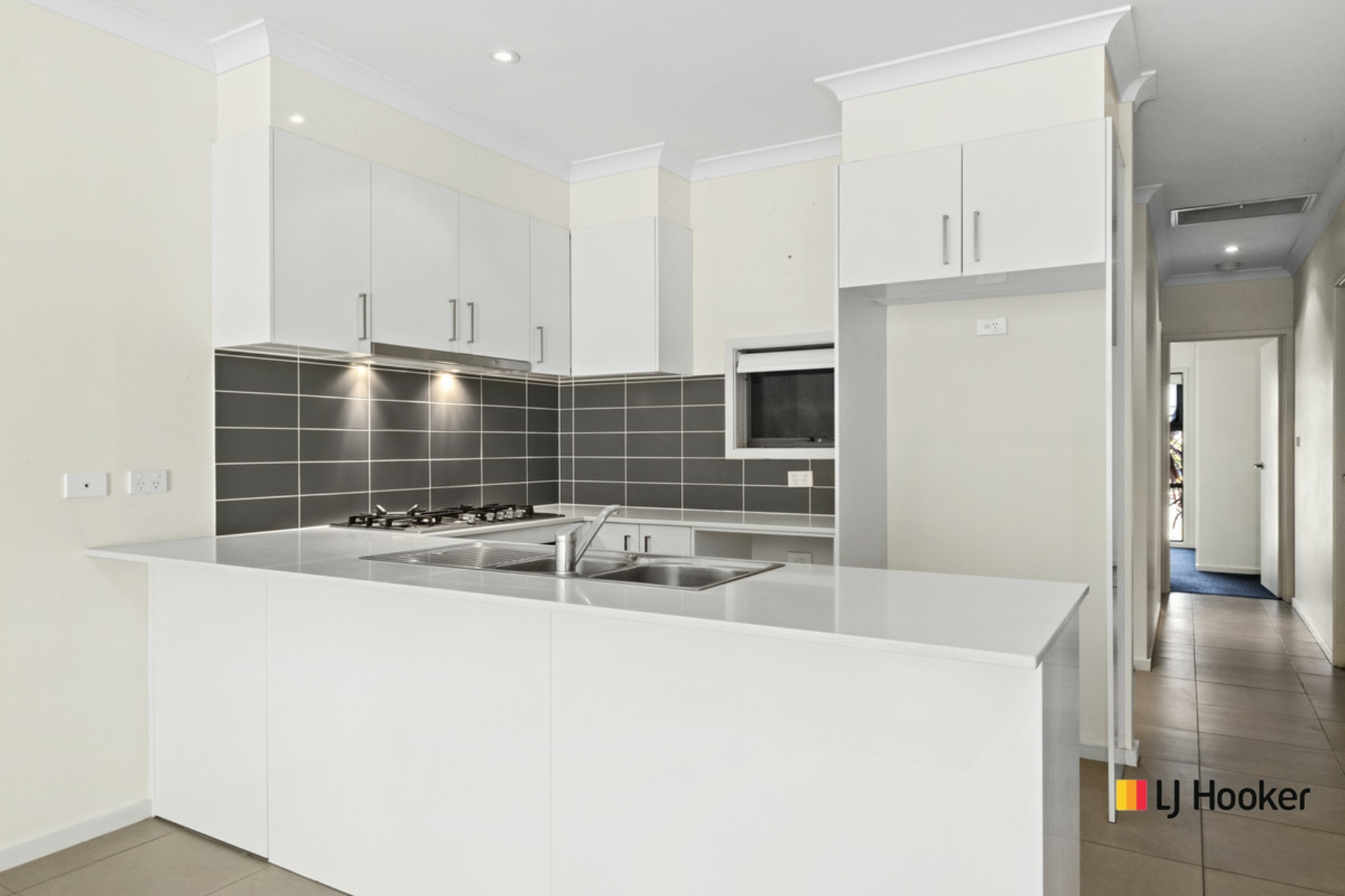 75 Rockwood Street Casey ACT - House for Rent - LJ Hooker