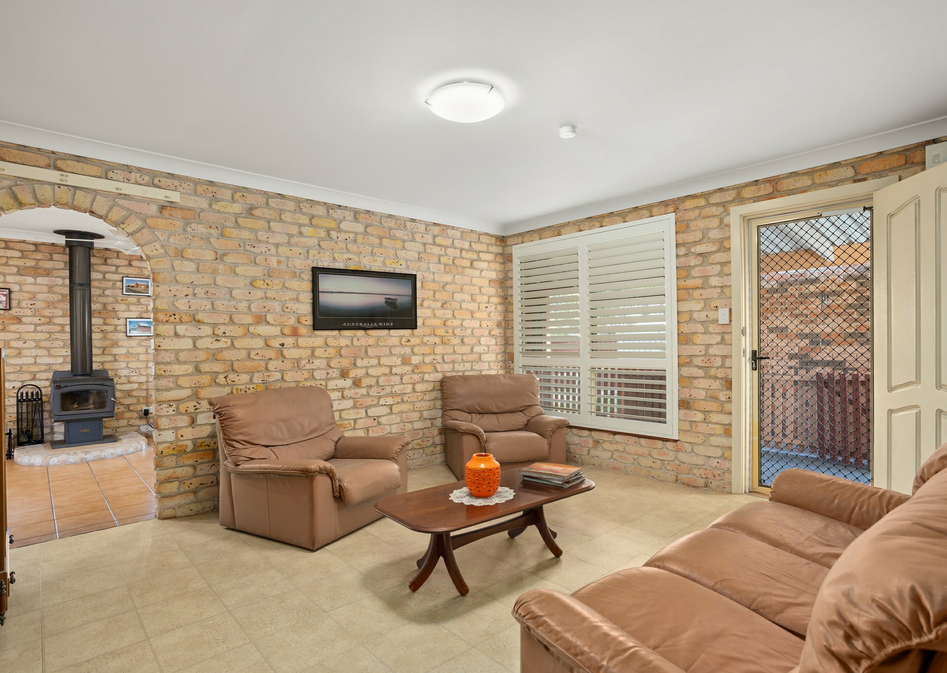 30 Rushby Drive Old Bar NSW - Property Details - LJ Hooker