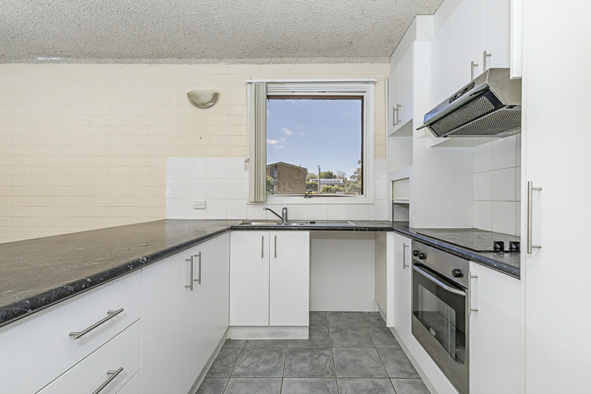 1/4 Keith Street Scullin ACT - Property Details - LJ Hooker