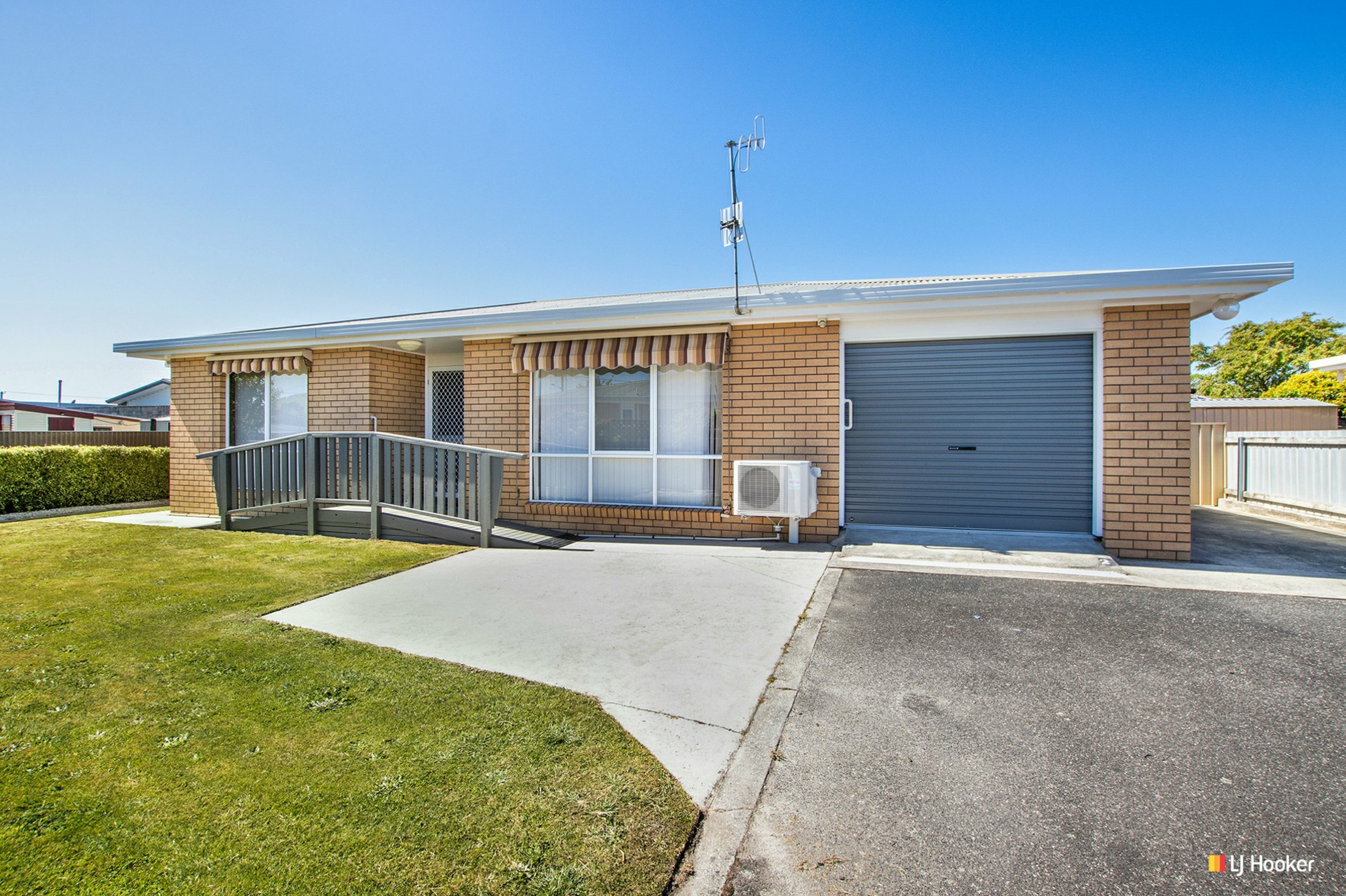 Unit 2/16 Reid Street Wynyard TAS - Property Details - LJ Hooker