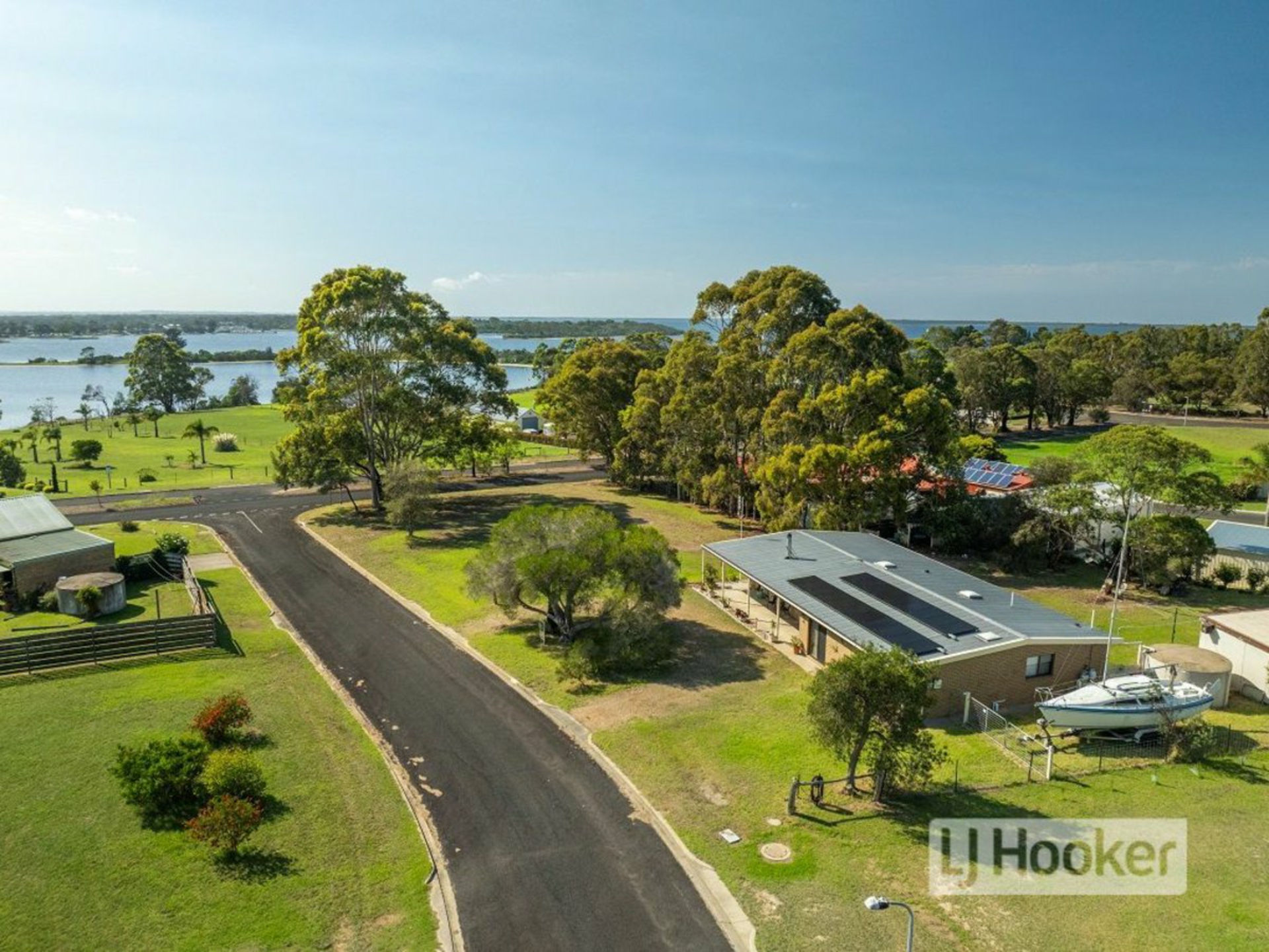 16 Bayside Avenue Newlands Arm VIC - Property Details - LJ Hooker