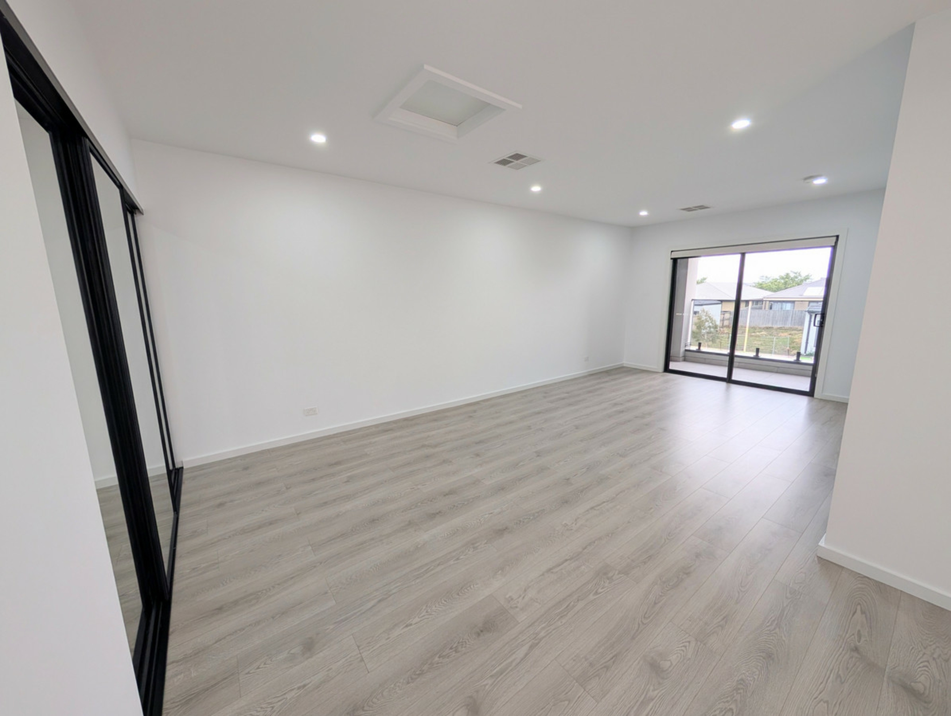 32 Nubeena Crescent Donnybrook VIC - Property Details - LJ Hooker