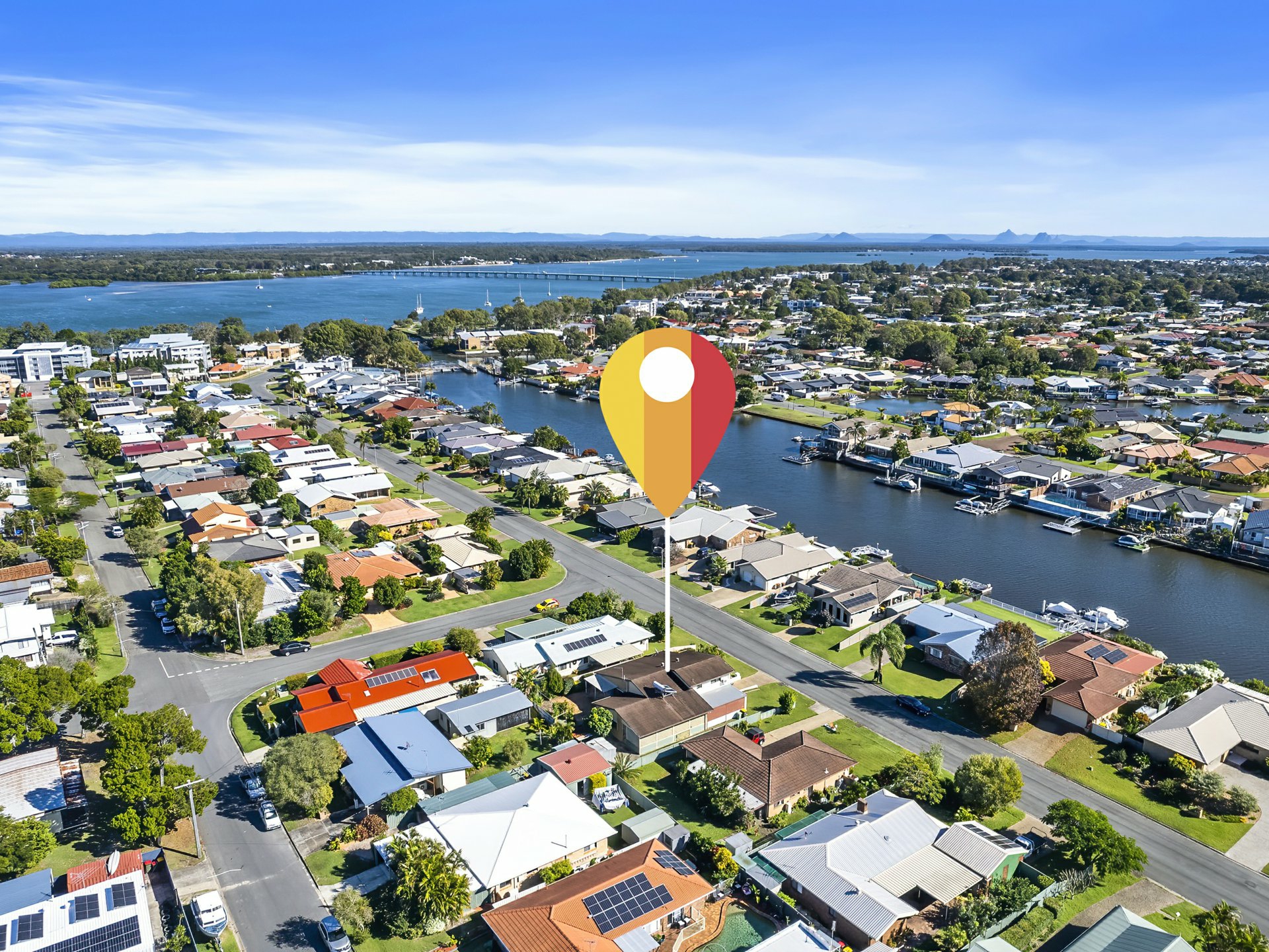42 Dolphin Drive Bongaree QLD - Property Details - LJ Hooker