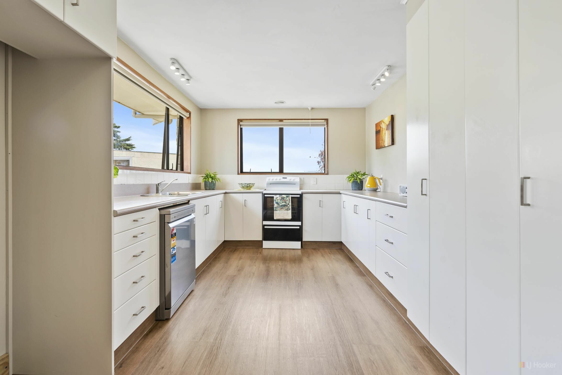 118 McNair Road Temuka Canterbury - Lifestyle for Sale - LJ Hooker