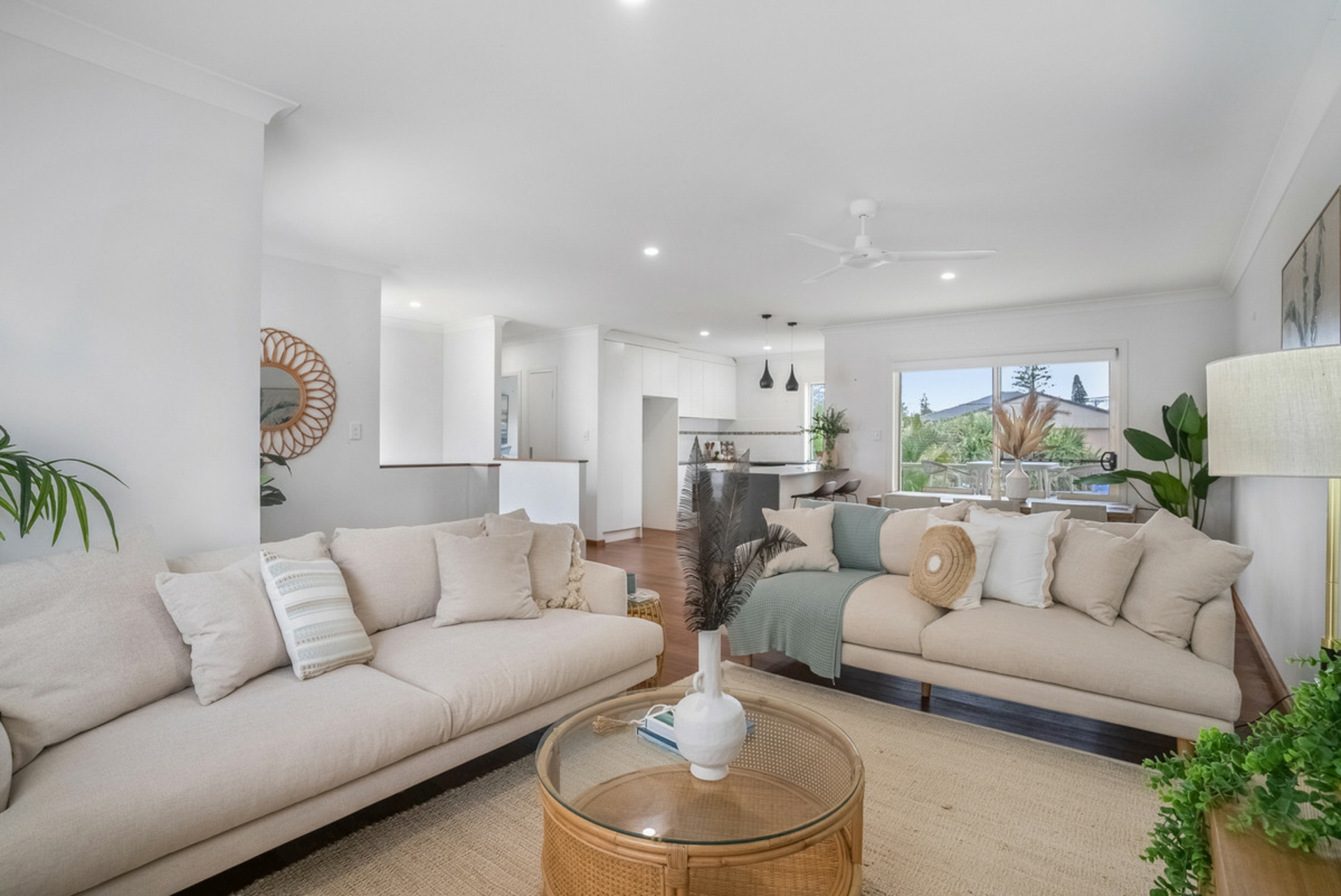 2/33 Pacific Parade Lennox Head NSW - Property Details - LJ Hooker