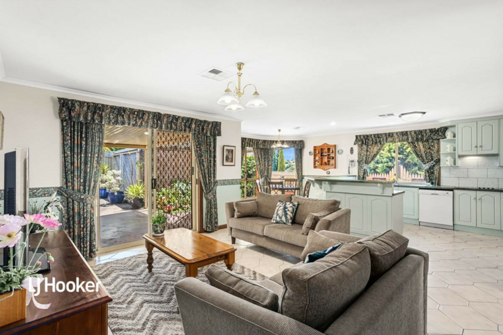 16 Parker Court Greenwith SA - Property Details - LJ Hooker