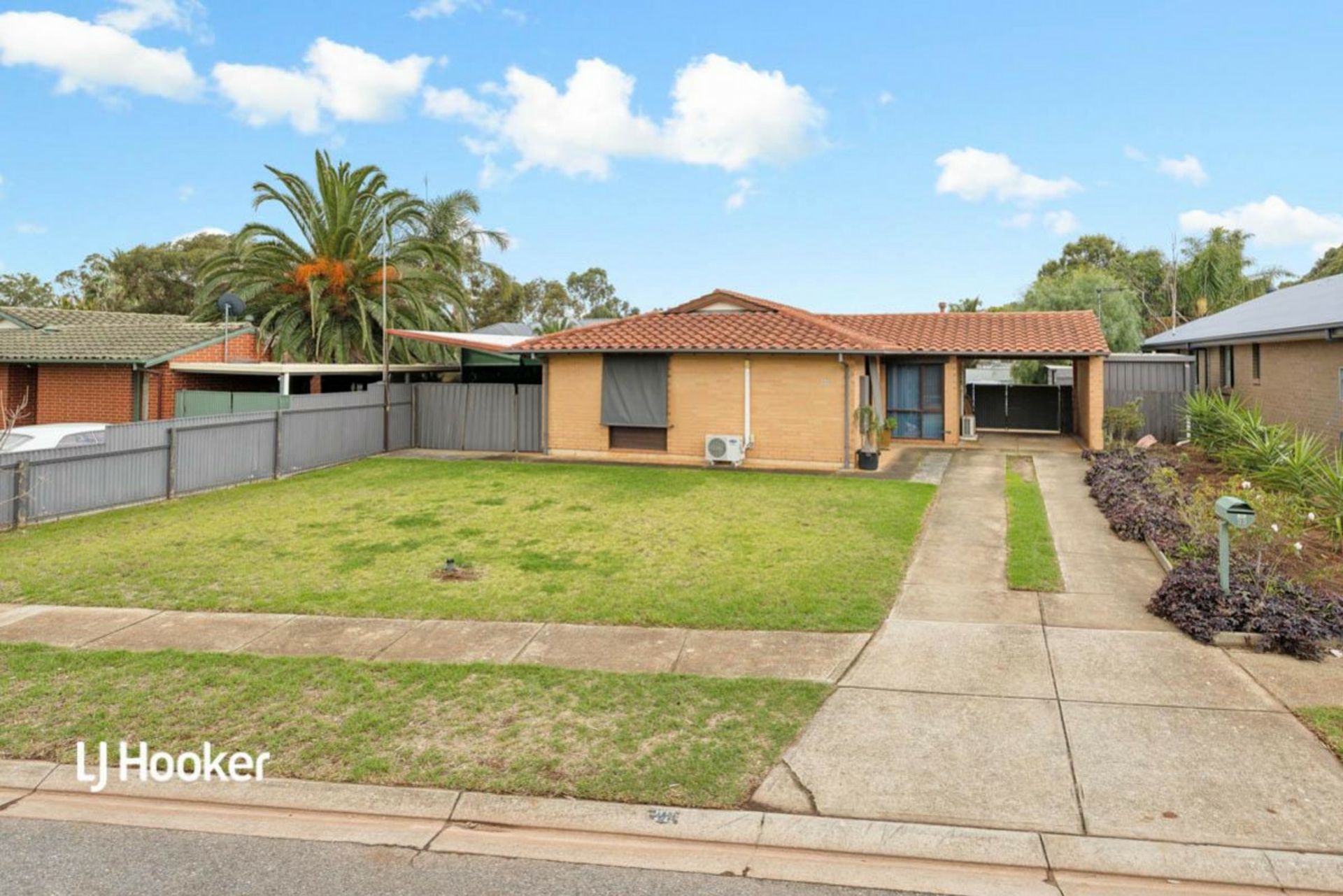 22 Ramsay Way Para Hills West SA - Property Details - LJ Hooker