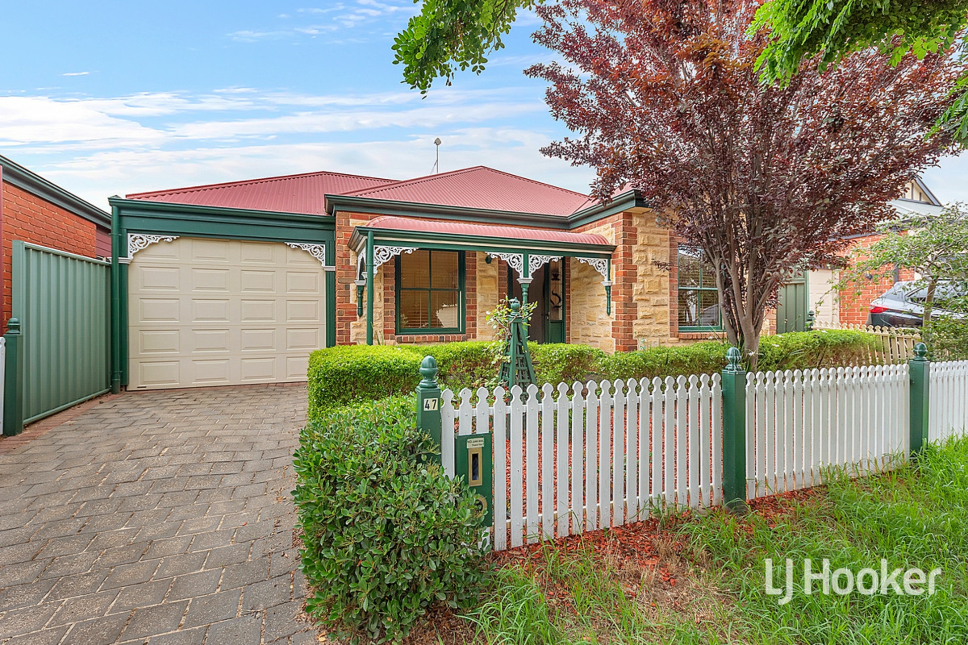 47 Mallard Crescent Mawson Lakes SA - Property Details - LJ Hooker