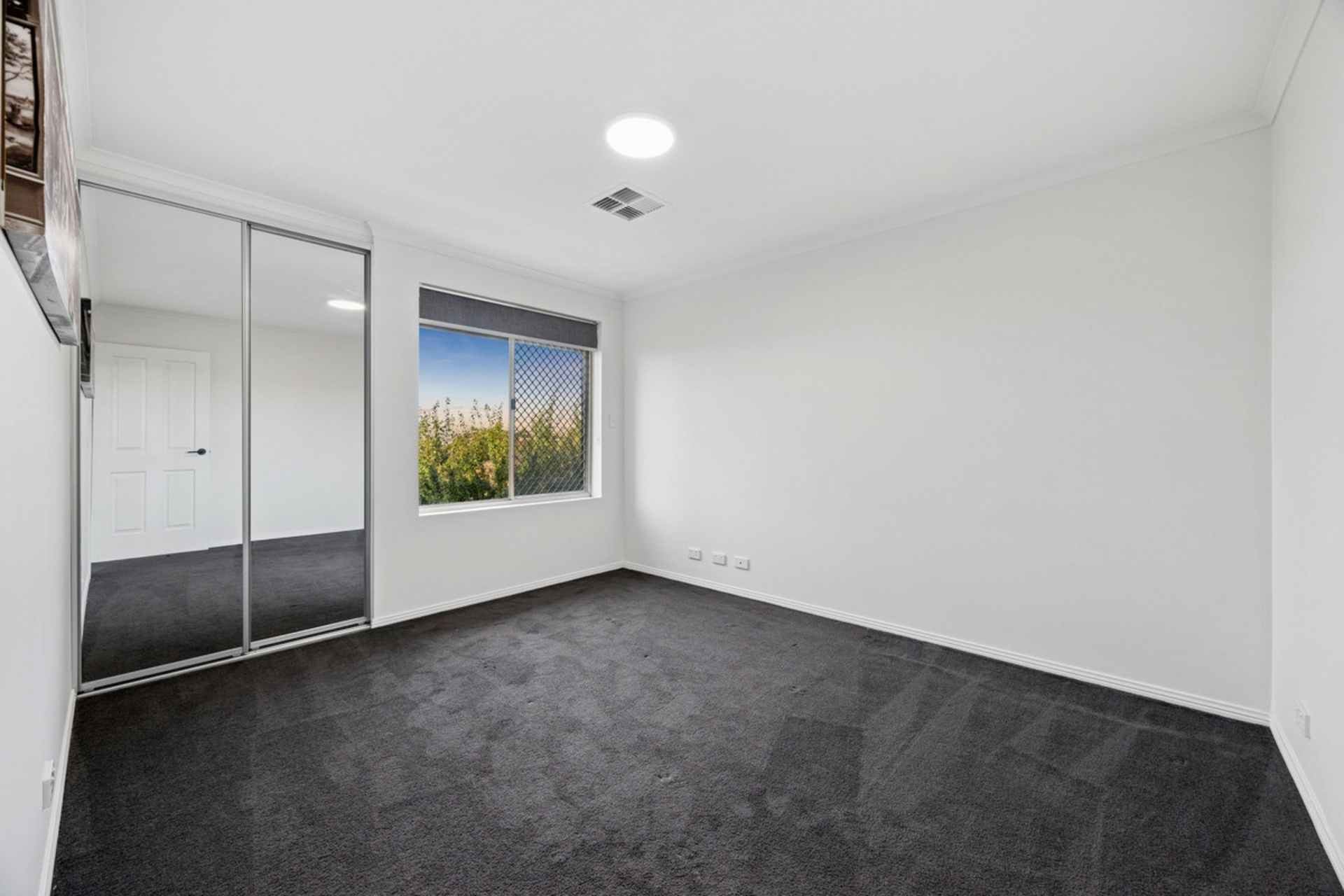 5 Wilkins Court Wynn Vale SA - Property Details - LJ Hooker