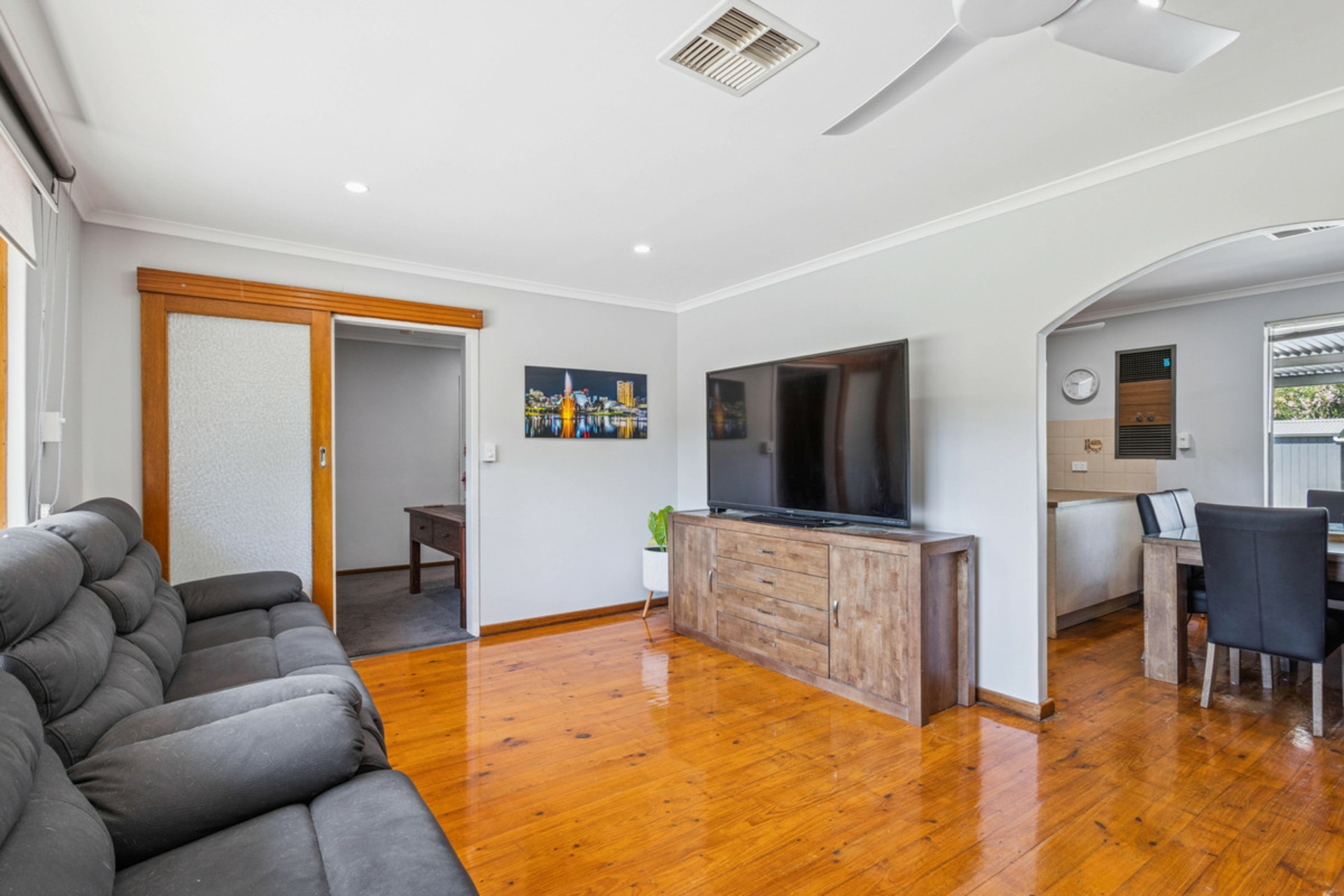63 Collingbourne Drive Elizabeth Vale SA - House for Sale - LJ Hooker