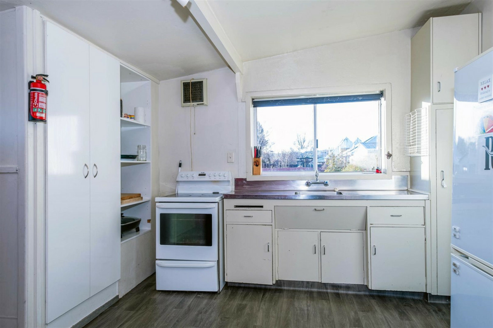 3 Mackenzie Street Fairlie - Property Details - LJ Hooker