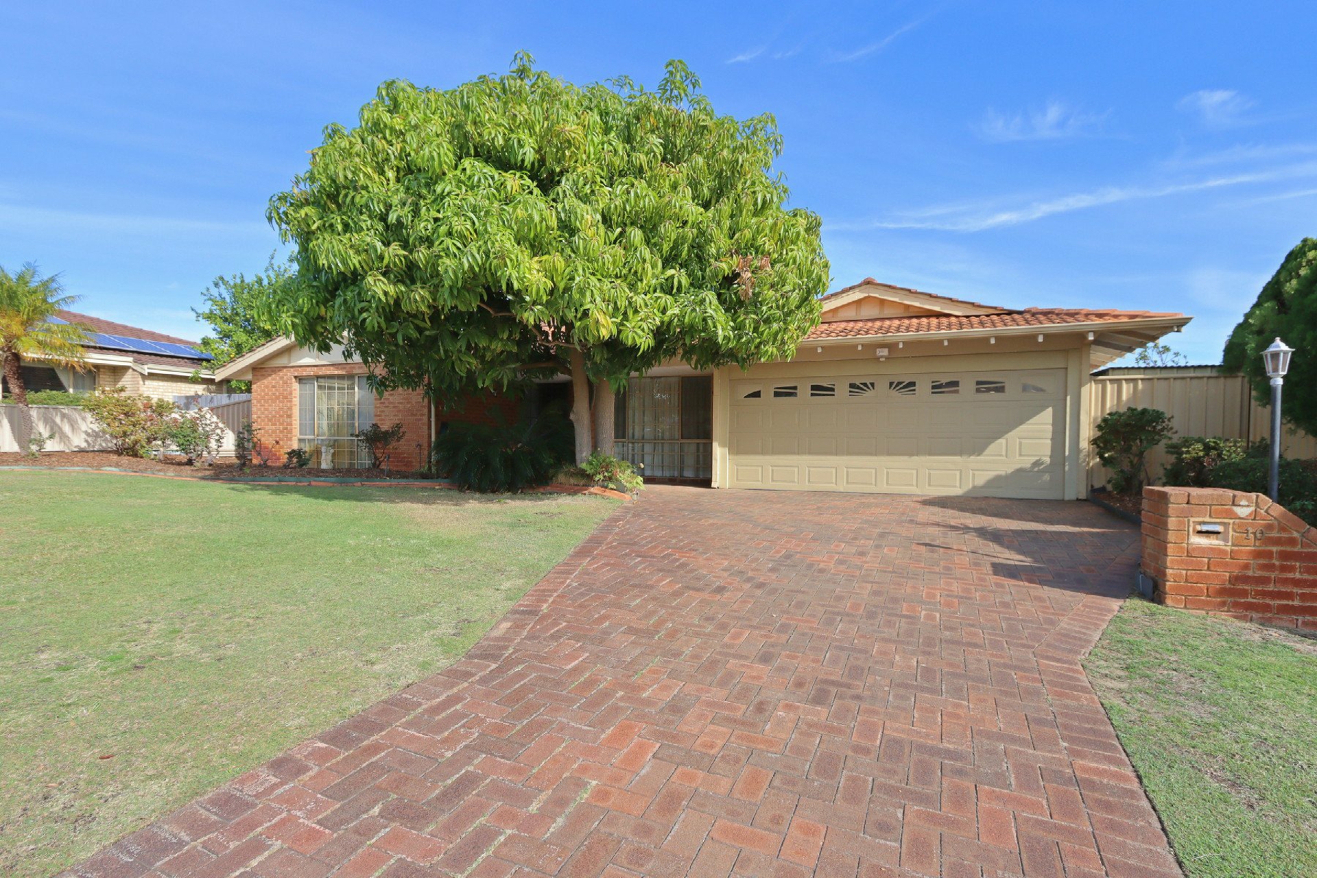 10 Cassidy Place Murdoch WA - Property Details - LJ Hooker