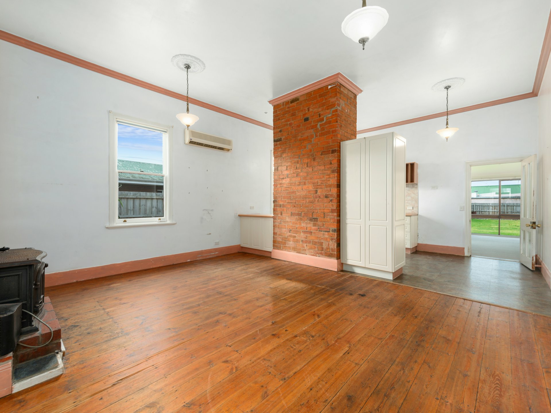 185 Nicholson Street Bairnsdale VIC - Property Details - LJ Hooker