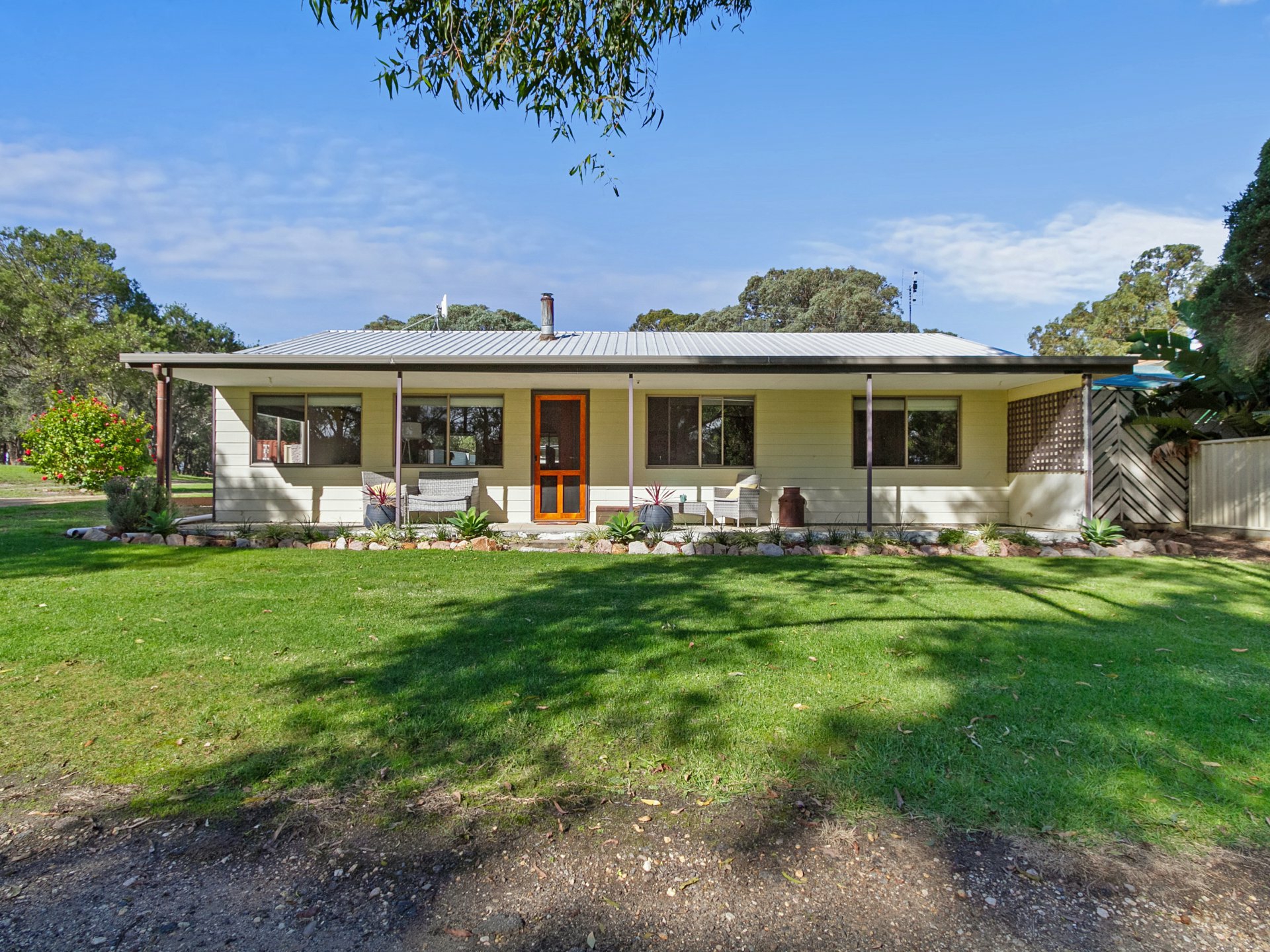 128 & 128A Waddells Road Nicholson VIC - AcreageSemi-rural for Sale ...