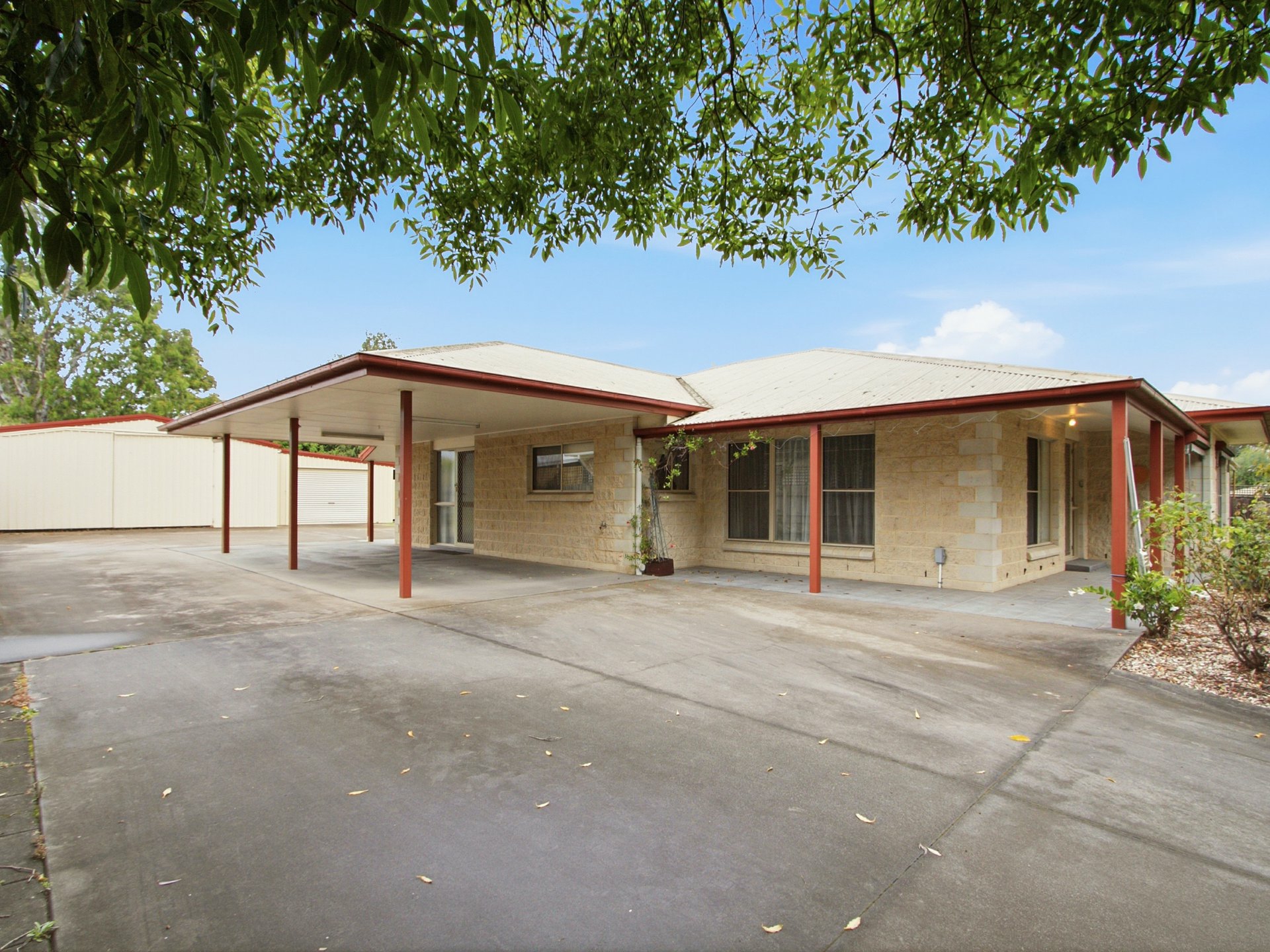43 Greene Street Bairnsdale VIC - Property Details - LJ Hooker