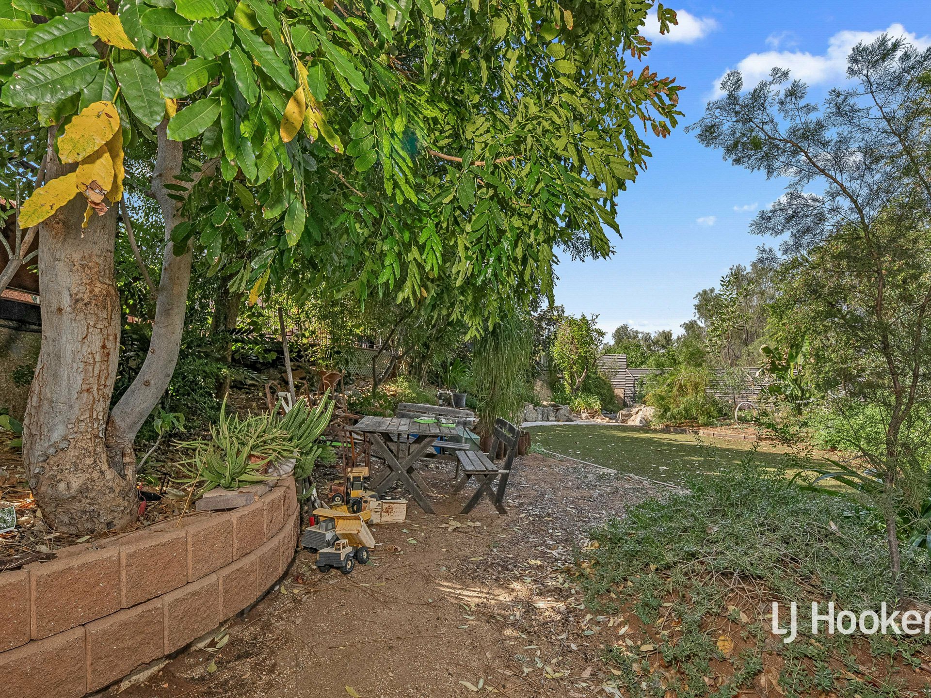 8 Nardoo Court Sadadeen NT - Property Details - LJ Hooker