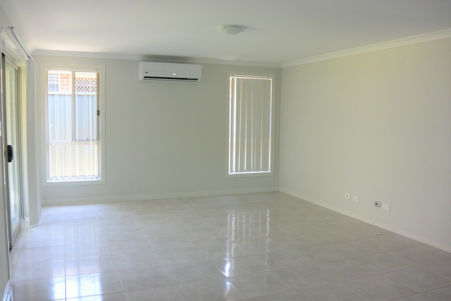 9 Van Stappen Road Wadalba NSW - Property Details - LJ Hooker