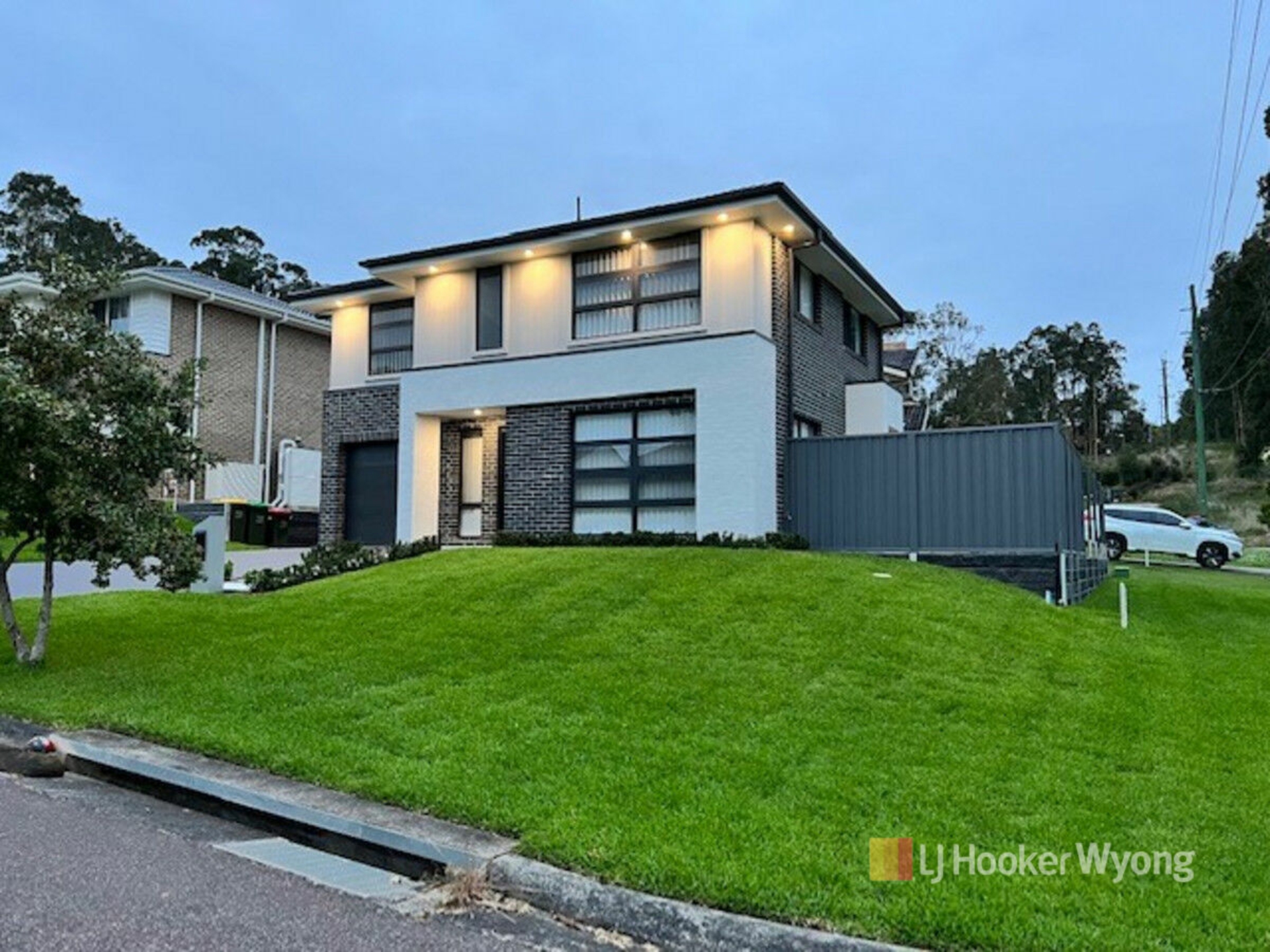 11 Fauna Place Watanobbi NSW - Property Details - LJ Hooker