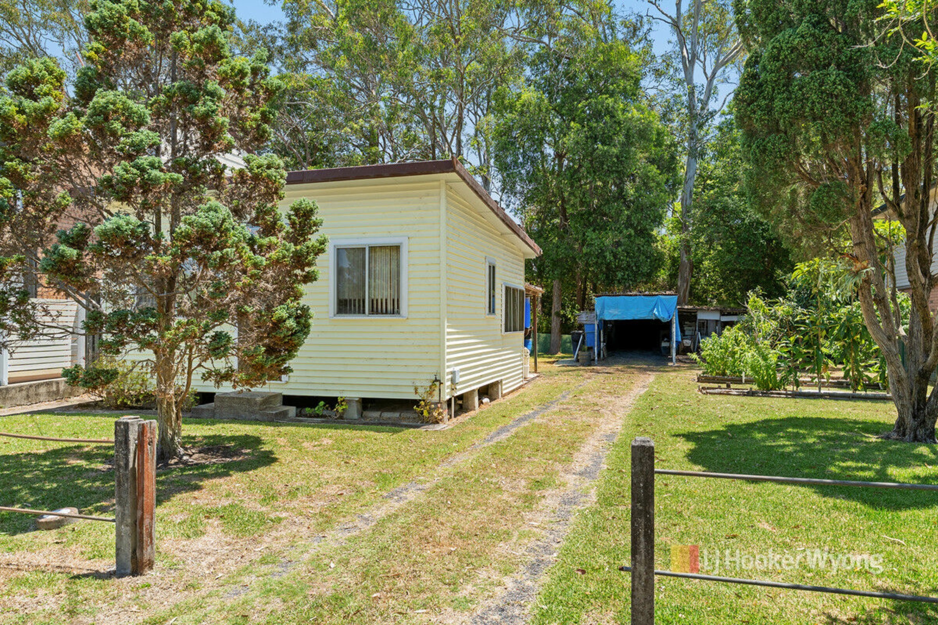 12 Kauai Avenue Chittaway Bay NSW - House for Sale - LJ Hooker