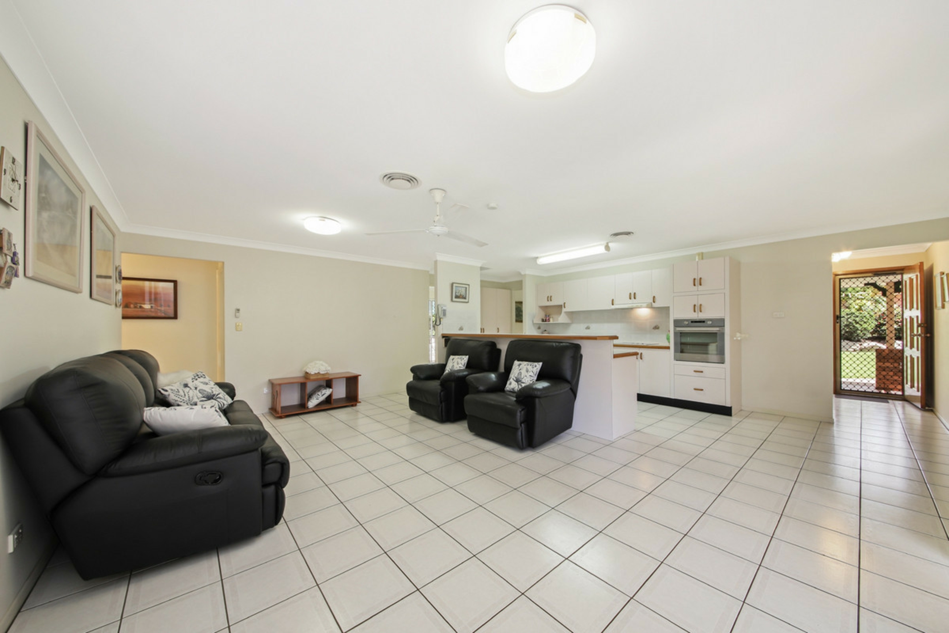 635 Trouts Road Aspley QLD - Property Details - LJ Hooker