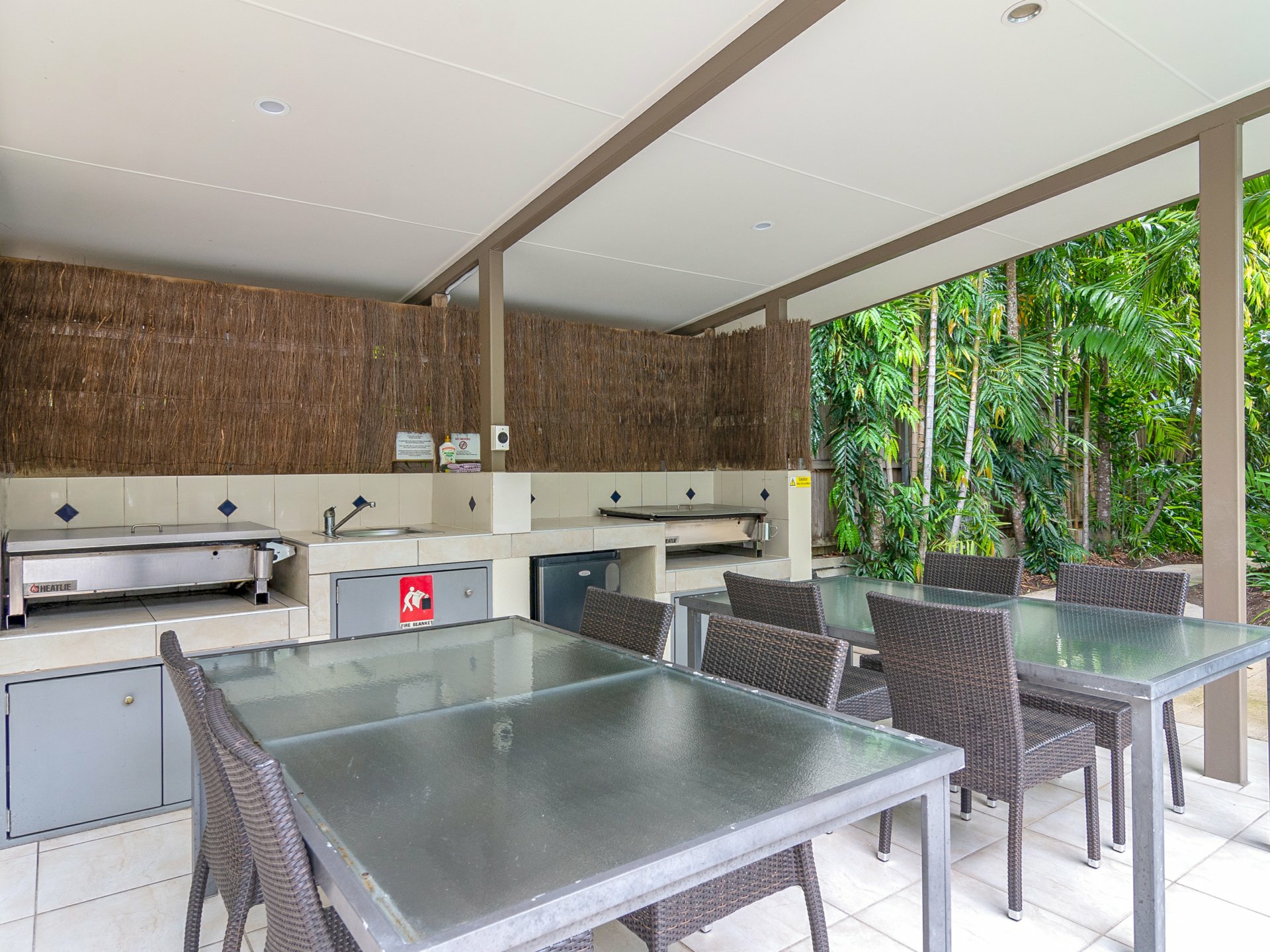12 Shantara/27-31 Davidson Street Port Douglas QLD - Unit for Sale - LJ ...