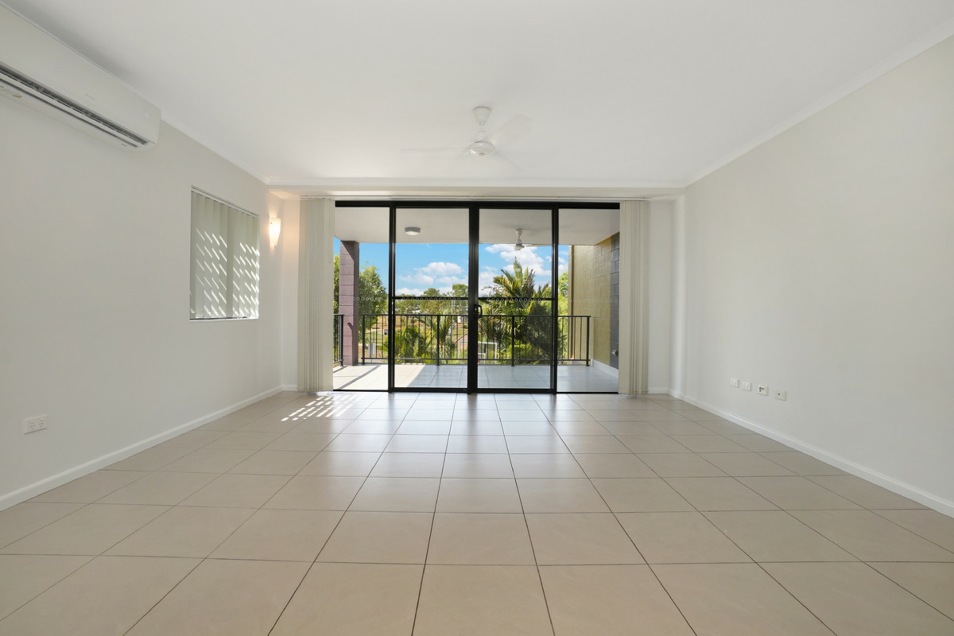 11E/174 Forrest Parade Rosebery NT - Property Details - LJ Hooker