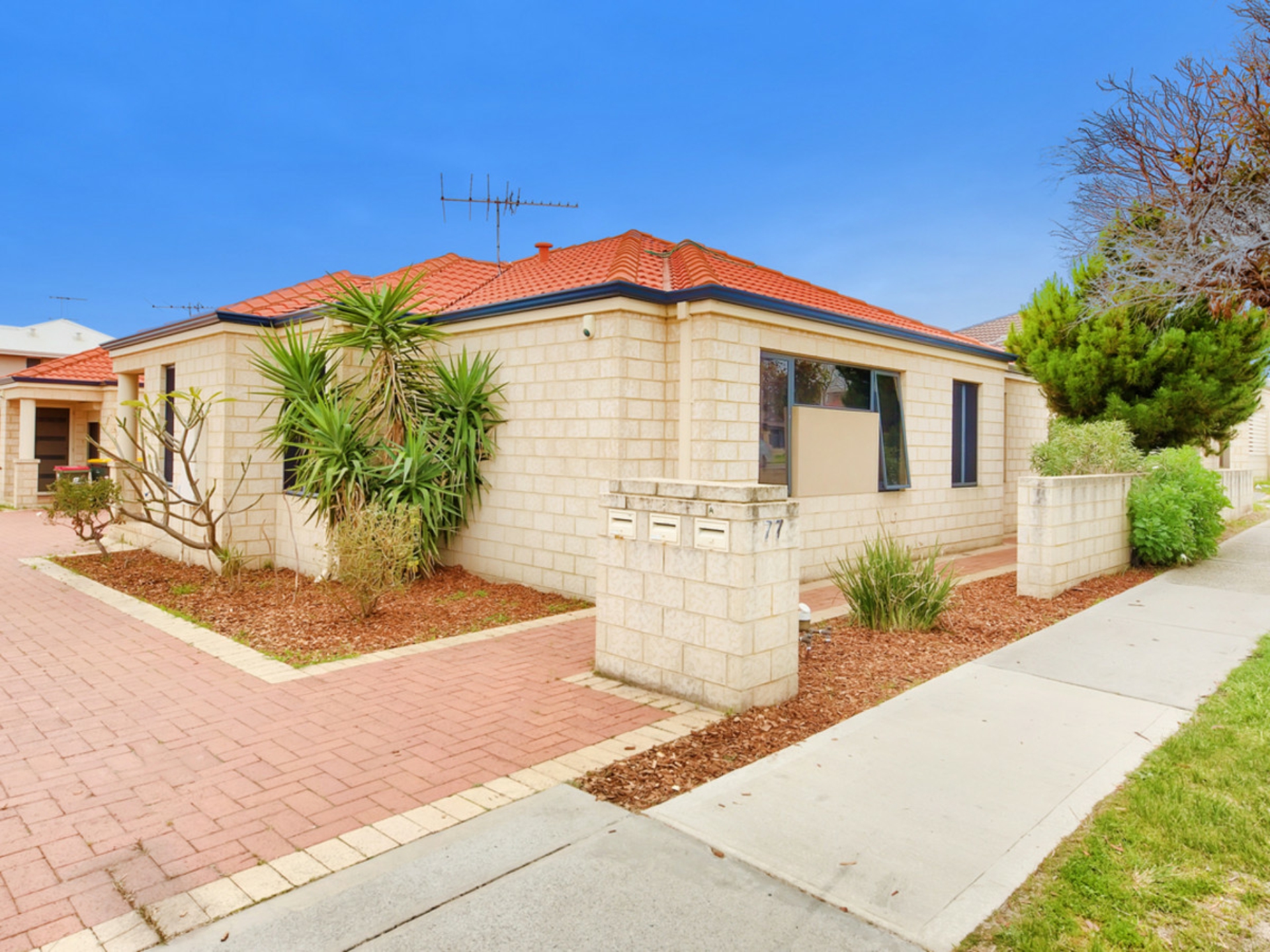 77A Nollamara Avenue Nollamara WA - Property Details - LJ Hooker